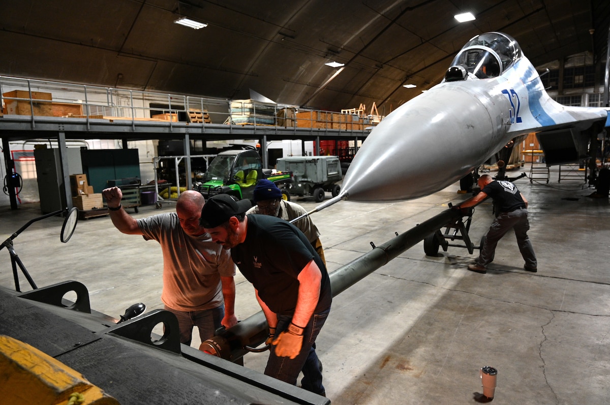 Sukhoi SU-27UB “FLANKER-C” TRAINER > National Museum of the United ...