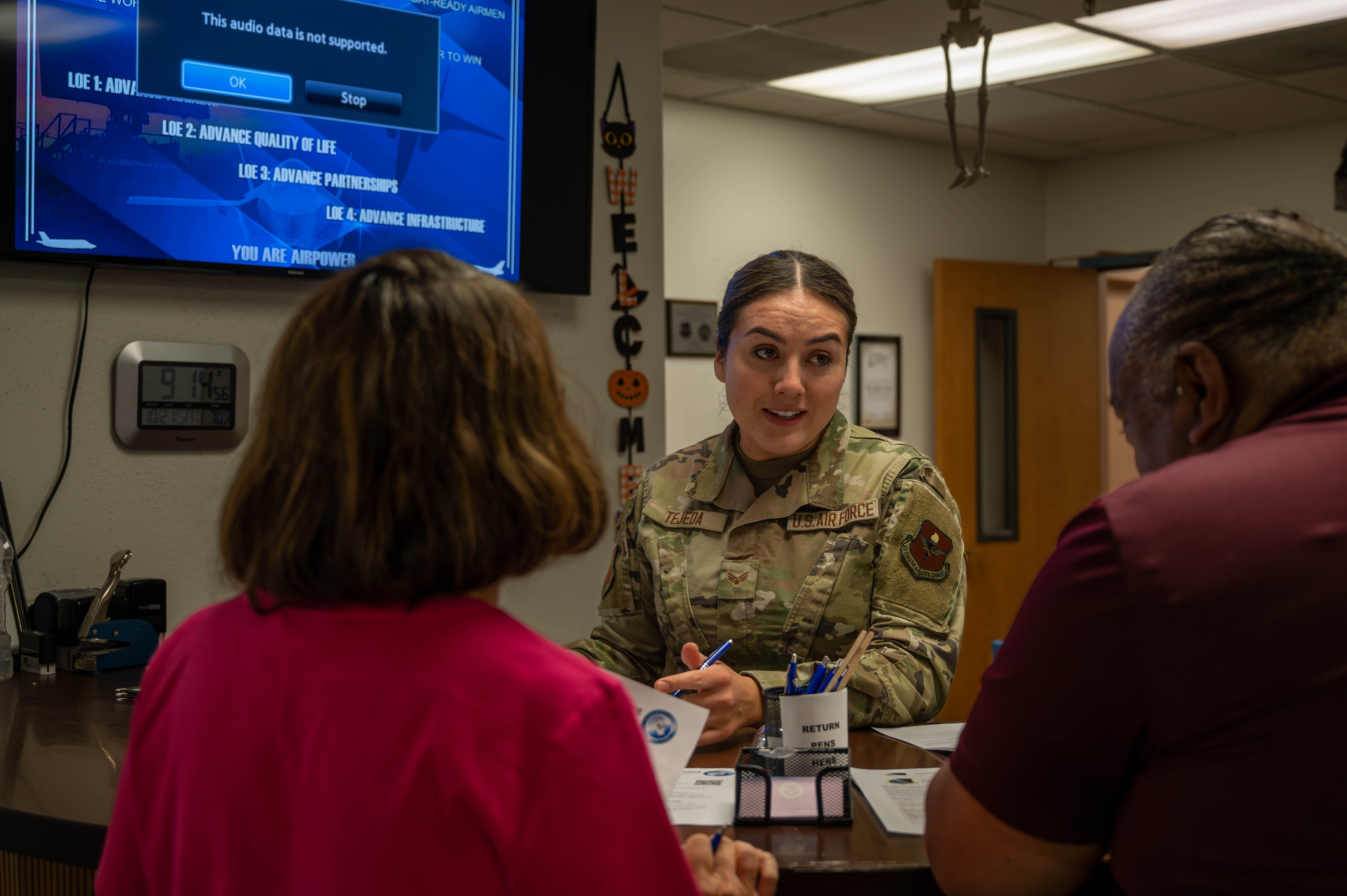Luke Hosts Retiree Appreciation Event > Luke Air Force Base > Article ...