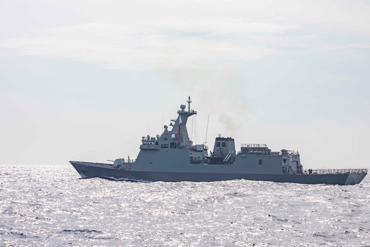 U.S., Philippine Navies conduct bilateral sail to enhance interoperability > U.S. Indo-Pacific ...