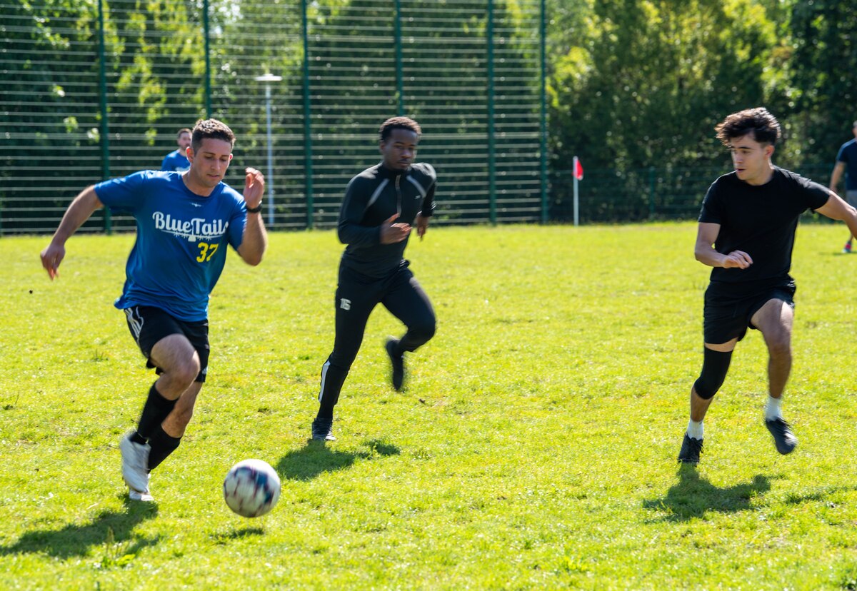 A time to play: 86th AW sports day > Ramstein Air Base > Article Display