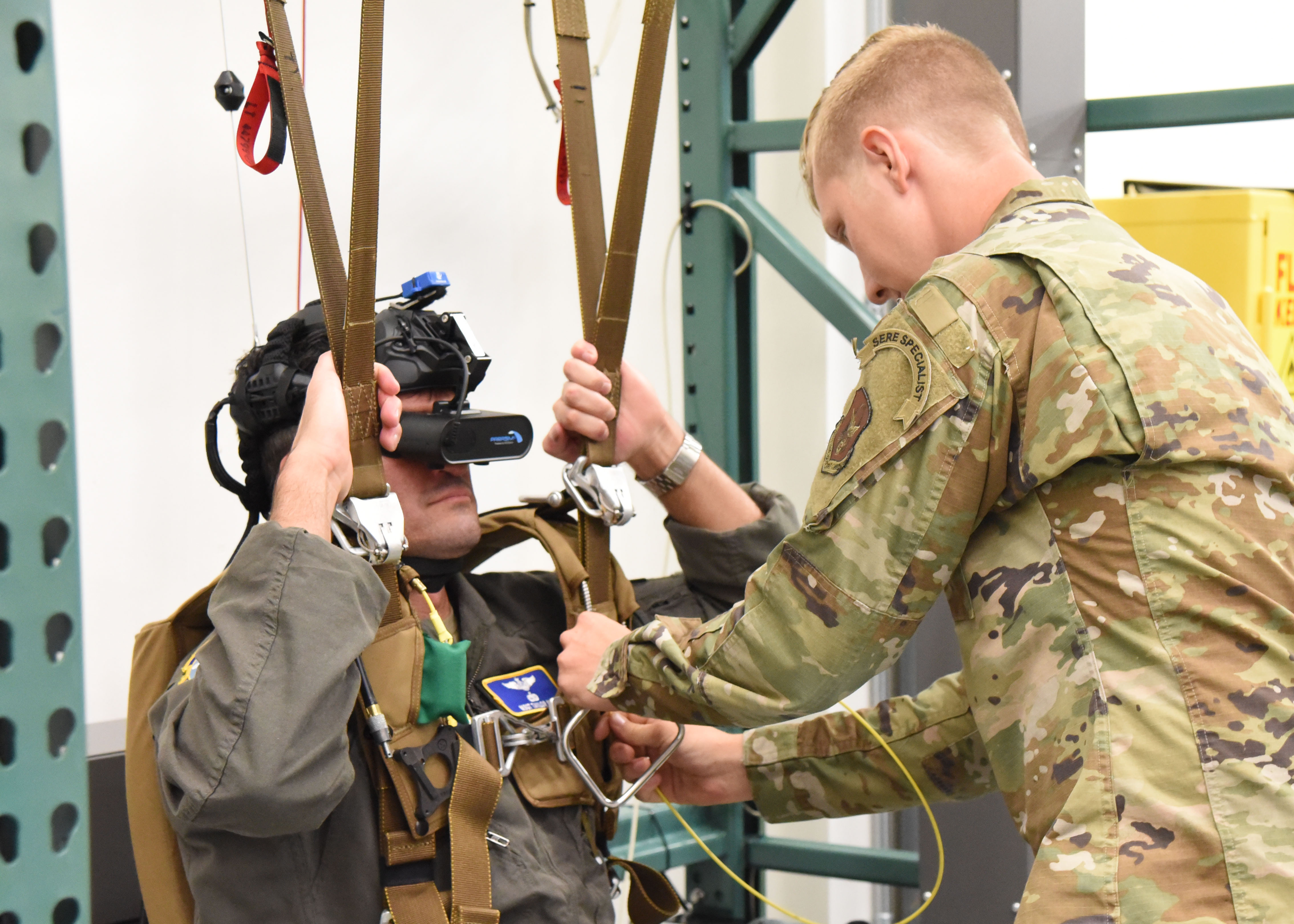 Air Force Reserve aircrew jump into virtual parachute training > 403rd ...