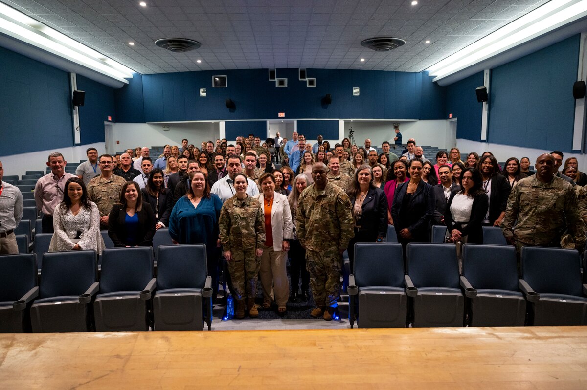 Maj. Gen. Alice Treviño visits Kirtland Air Force Base > 505th Command ...
