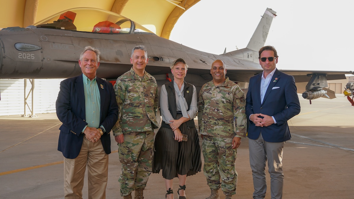 U.S. Congressional Delegation visits PSAB > U.S. Air Forces Central ...