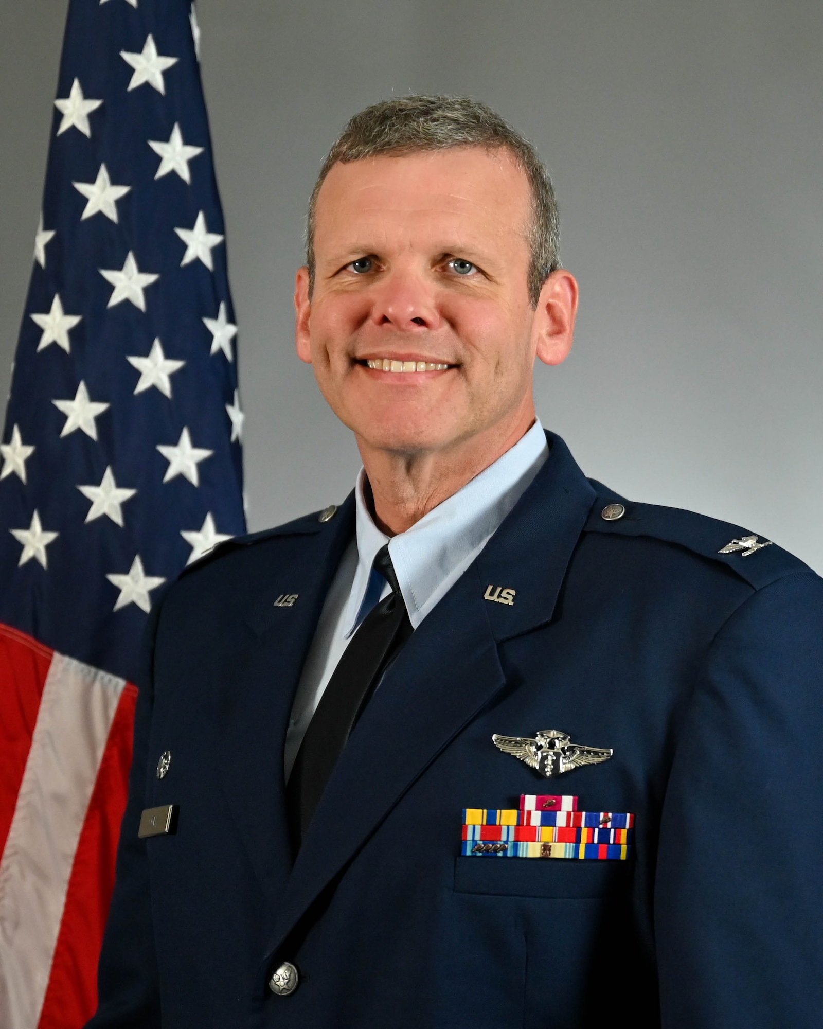 446TH AEROSPACE MEDICINE SQUADRON COMMANDER > 446th Airlift Wing > Display