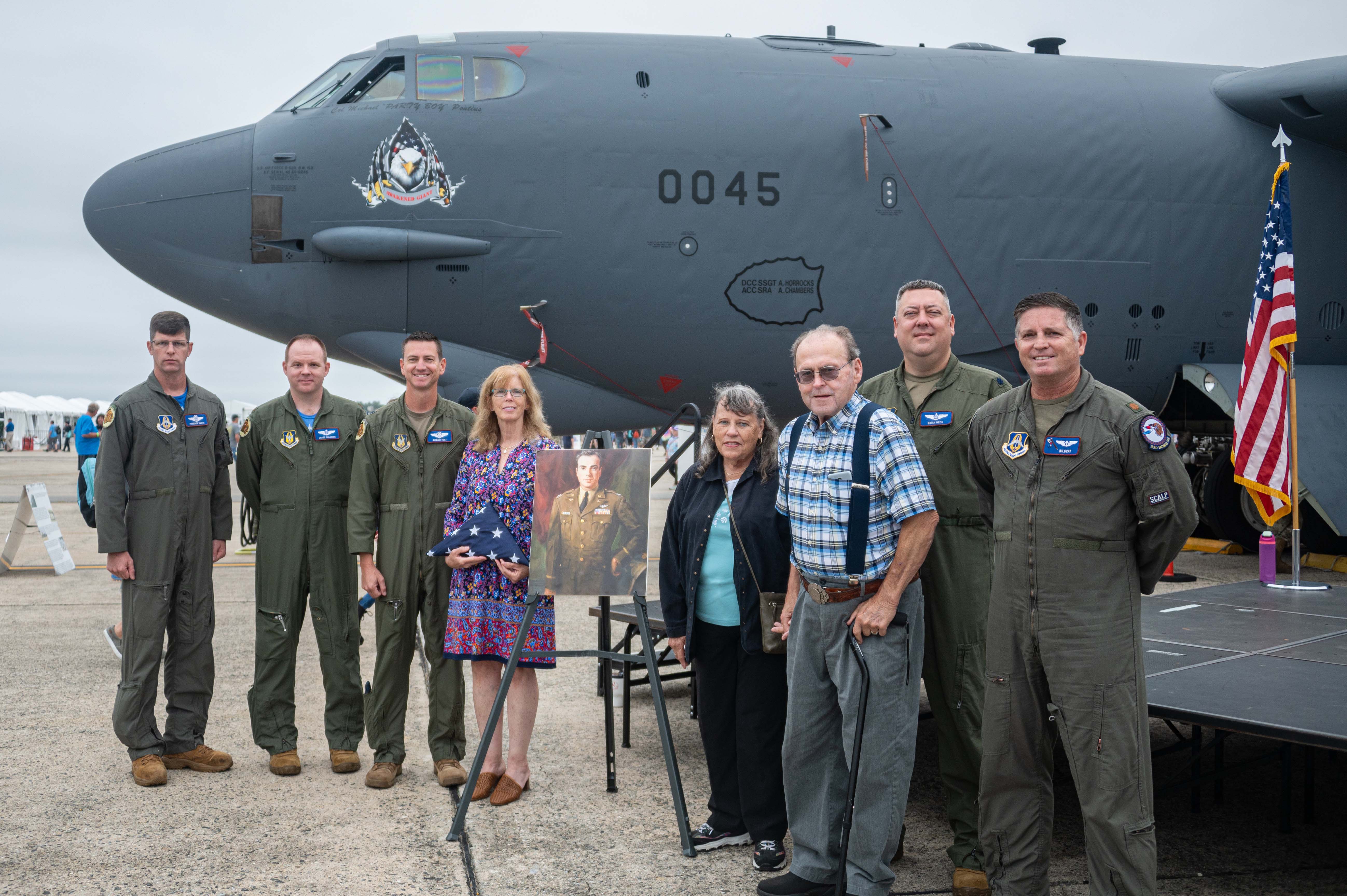 93rd Bomb Squadron pays tribute to Medal of Honor winner > 307th Bomb ...