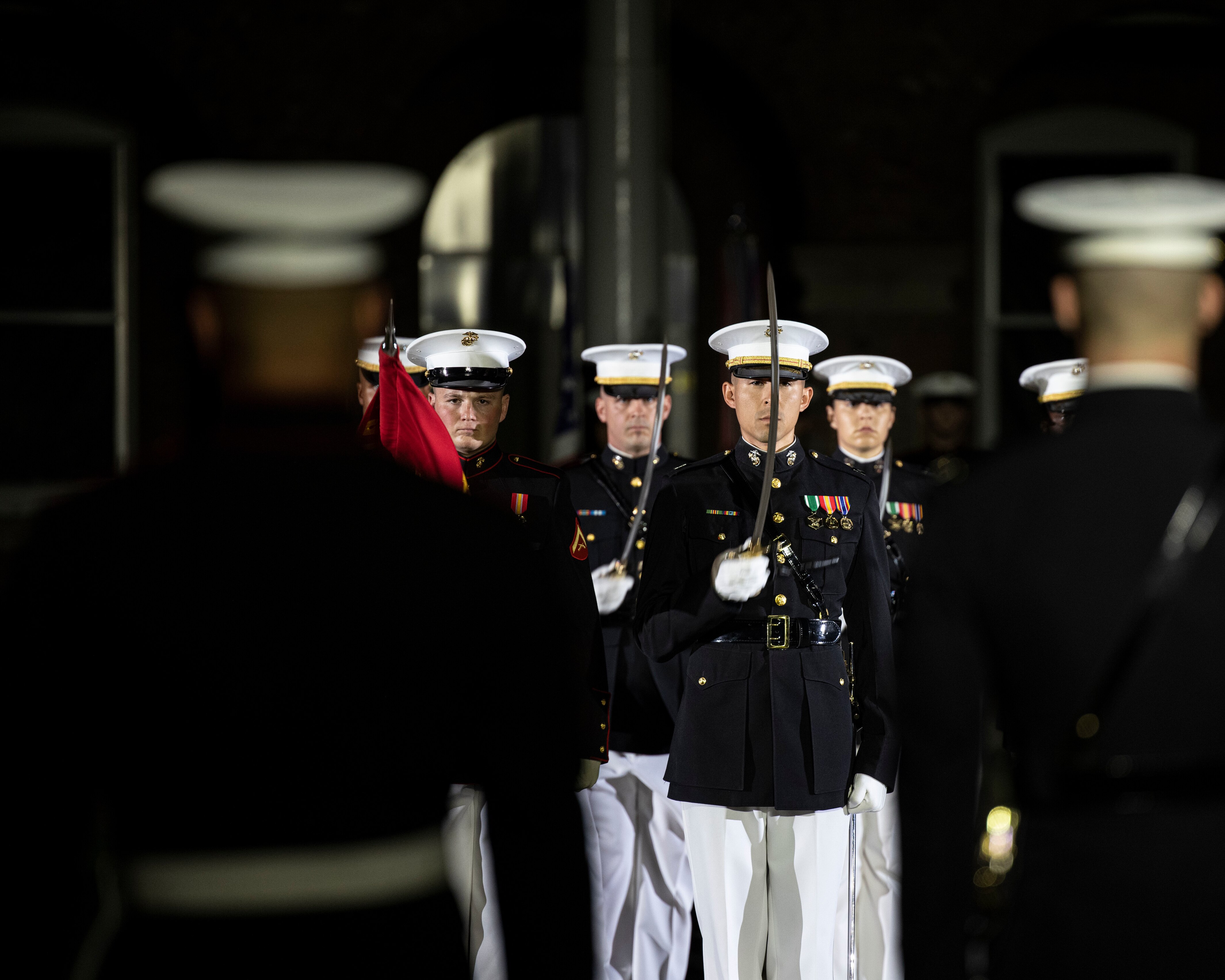 The life of a uniform: from contracting to customer