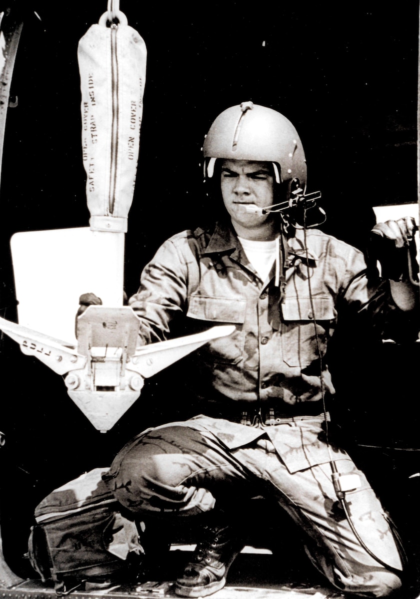 Chief Master Sergeant Duane Hackney Most Decorated Enlisted Airman ...