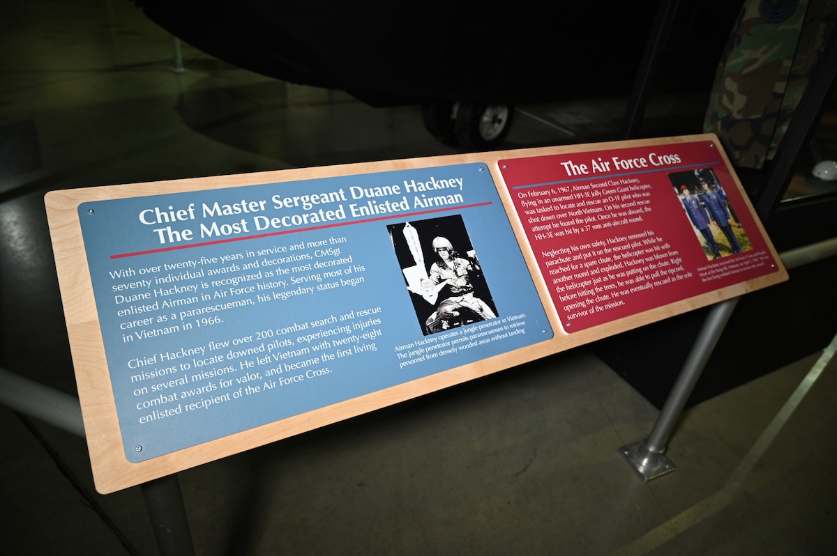 Chief Master Sergeant Duane Hackney Most Decorated Enlisted Airman ...