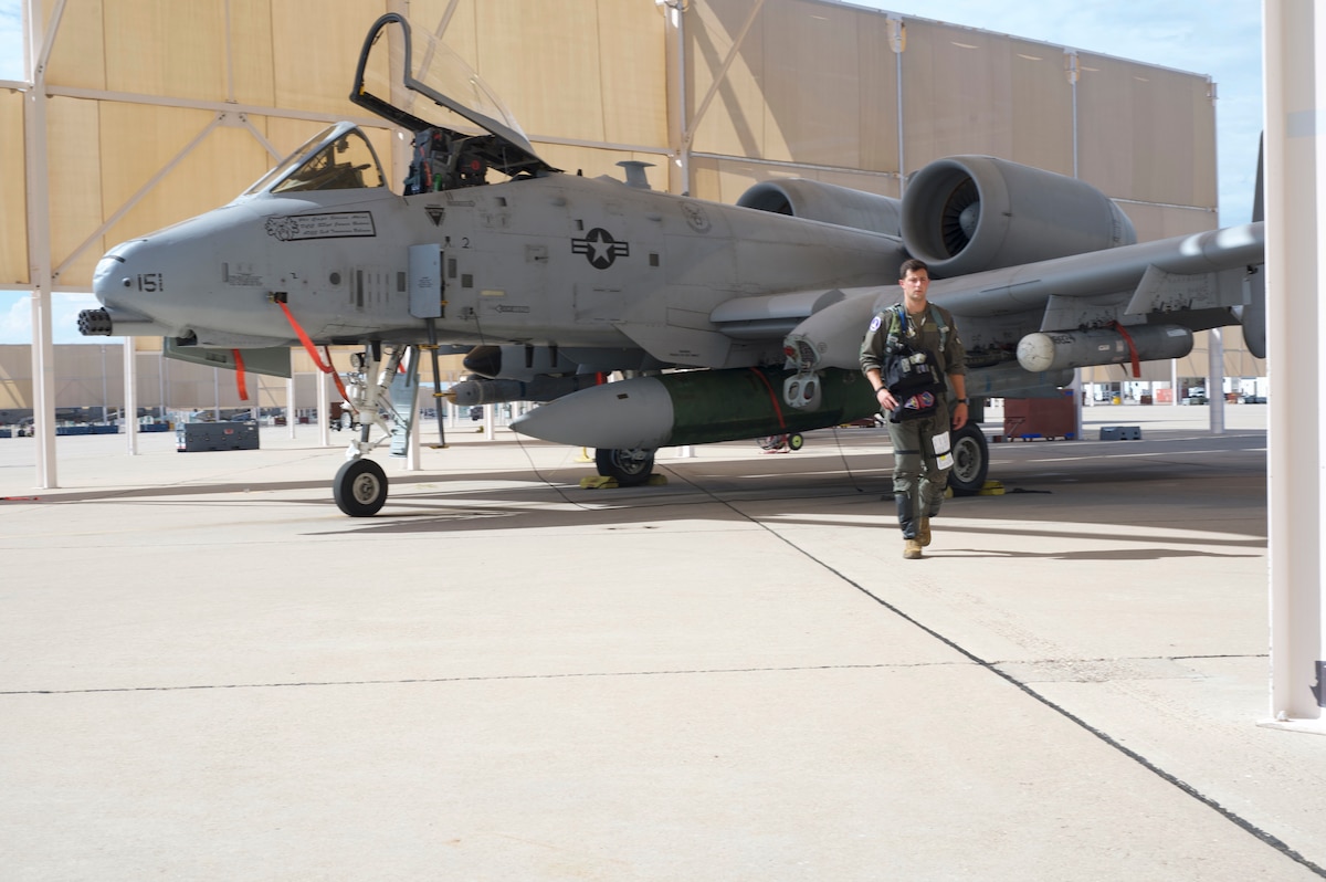 Davis-Monthan Air Field > Davis-Monthan Air Force Base > Article View