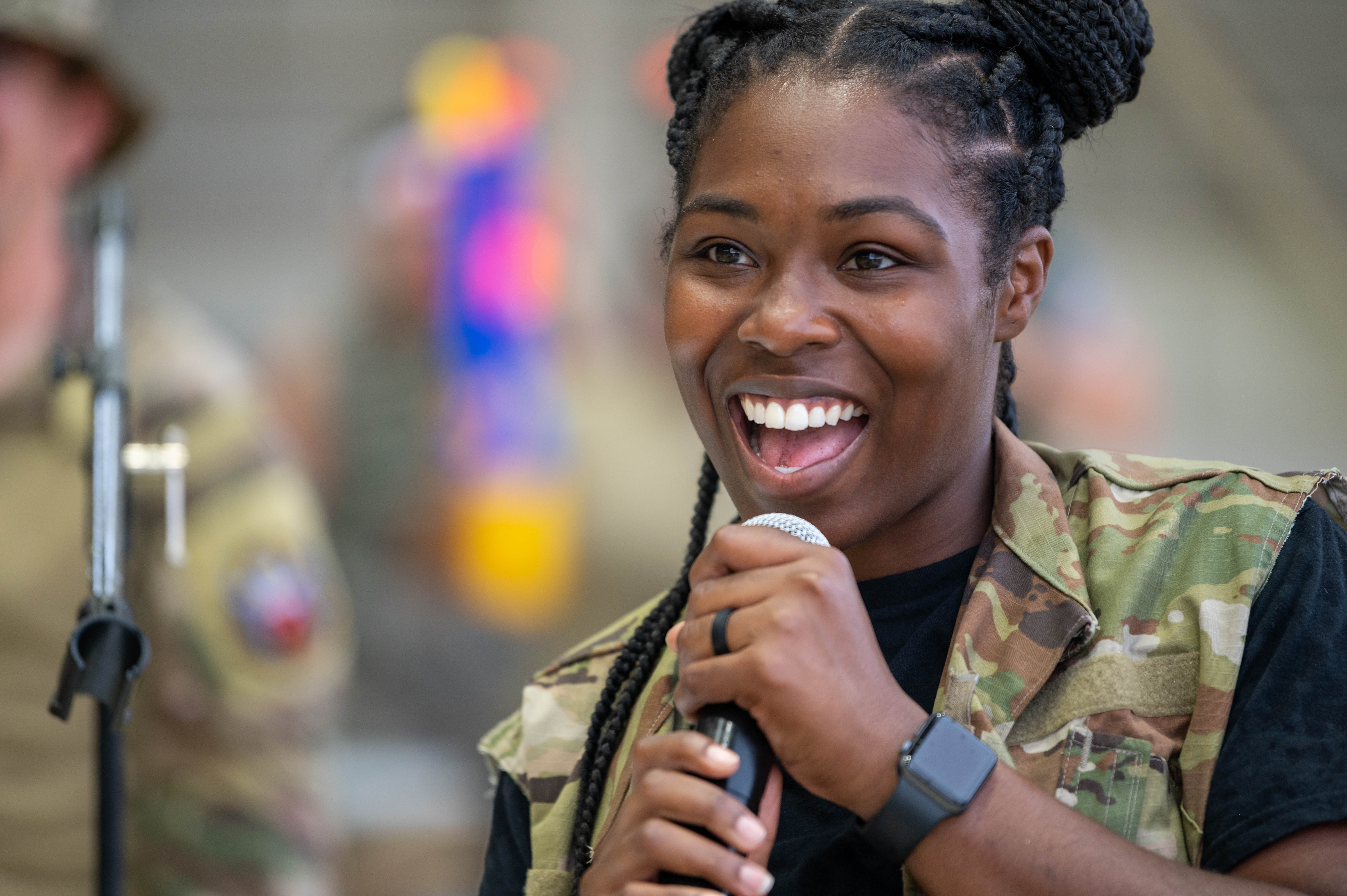 374th MSG hosts combat dining-in > 5th Air Force > Article Display