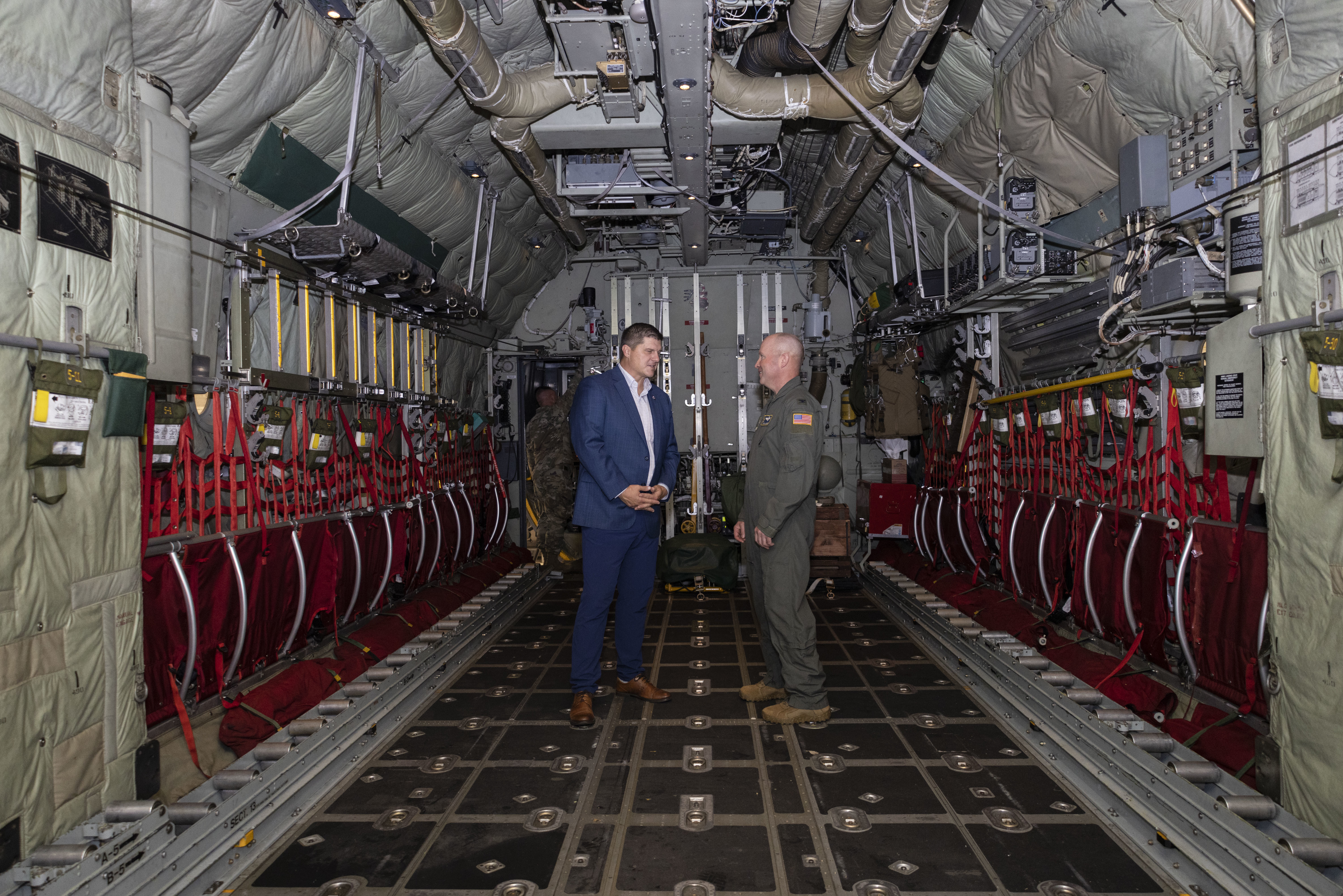 c130 j inside