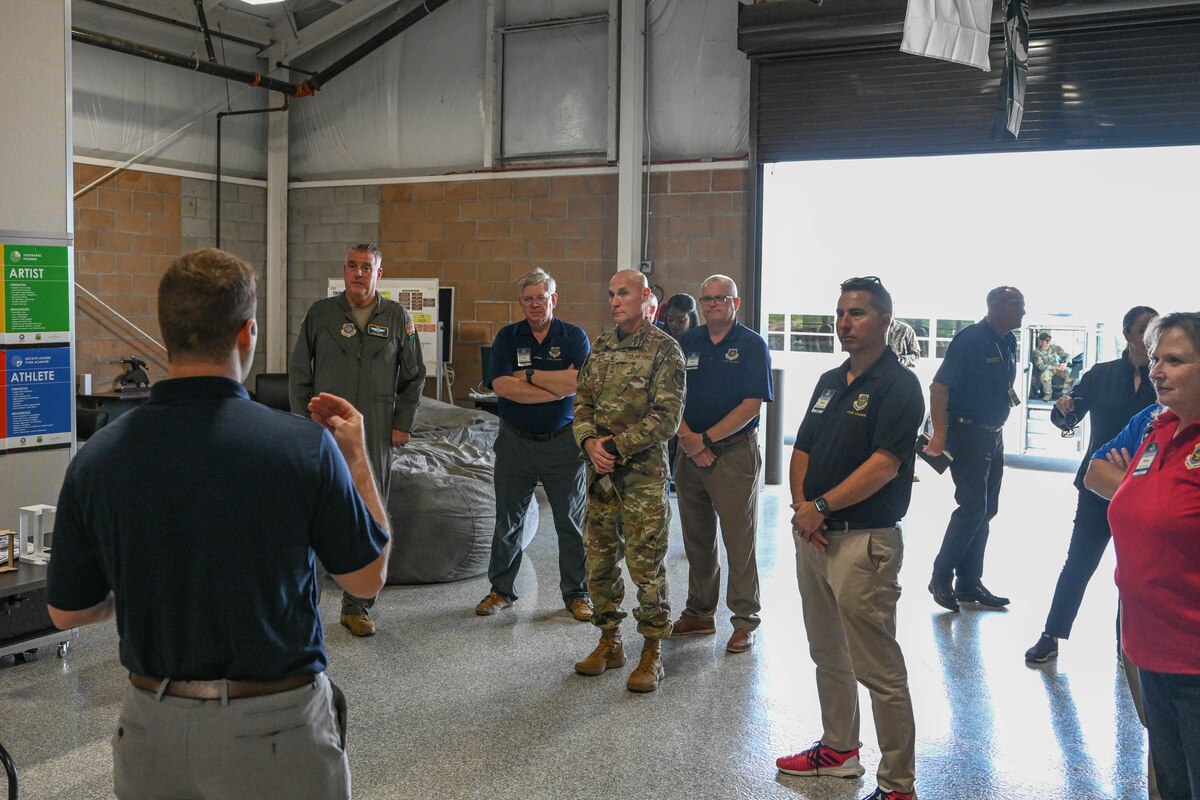 AMC Civic Leaders, command team visit Herk Nation > Little Rock Air ...