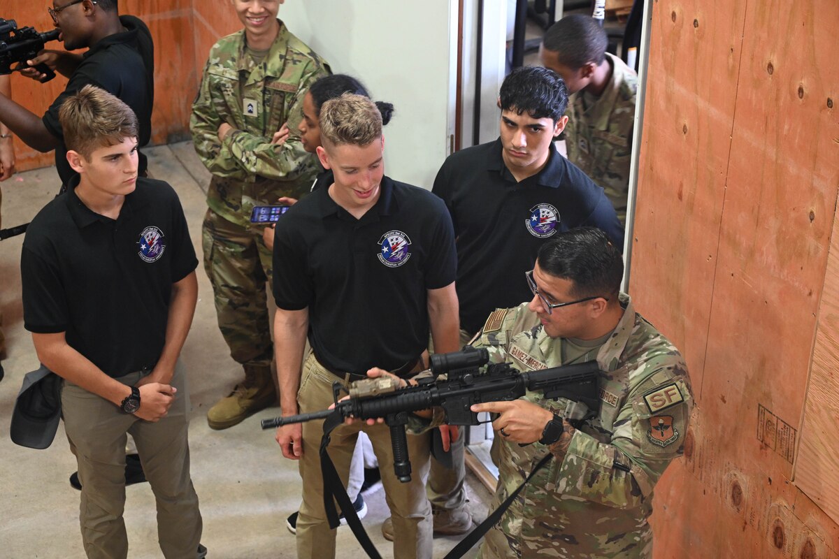 TCU ROTC cadets experience mission, culture at Altus AFB > Altus Air ...