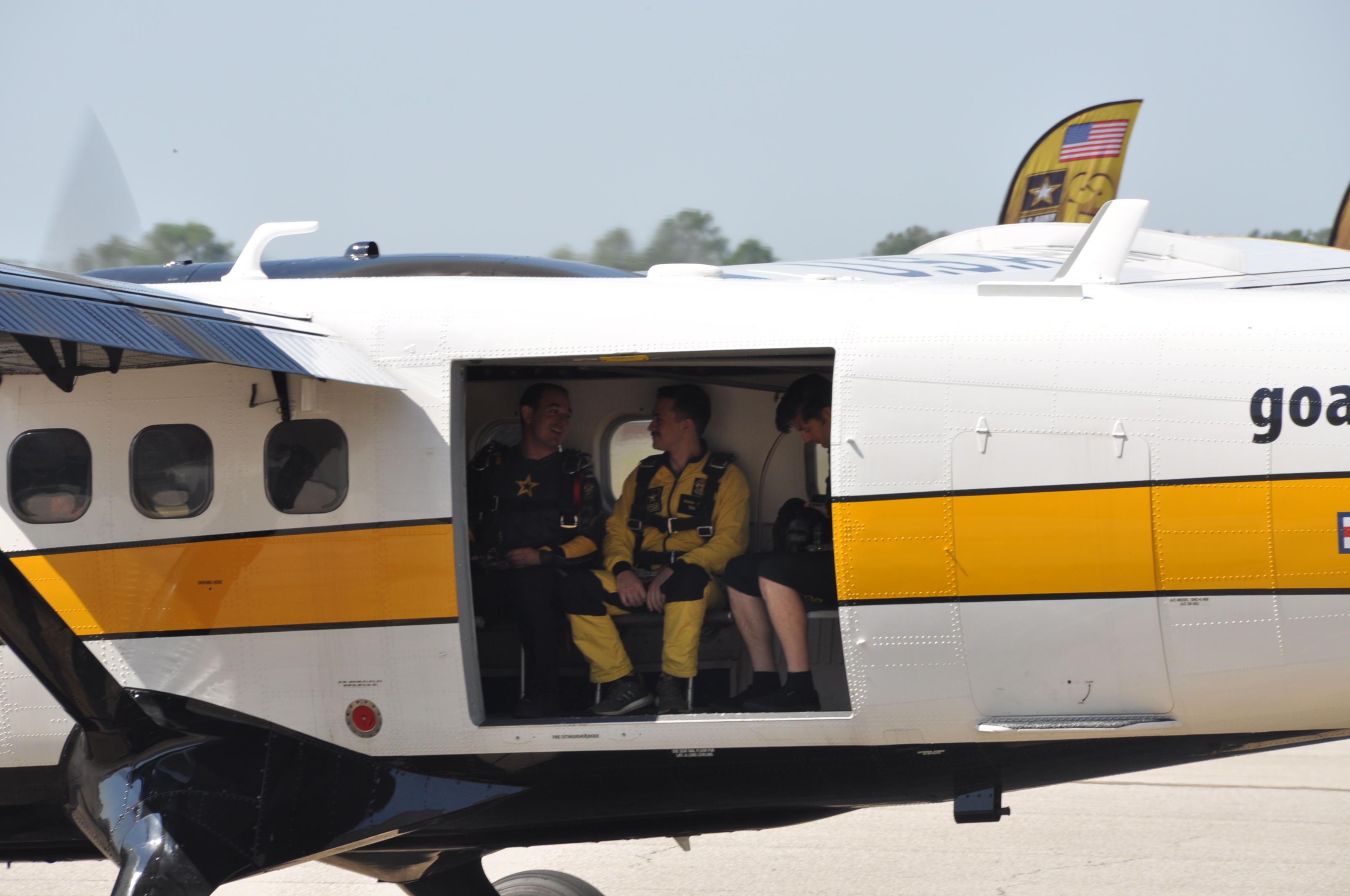908th aids sister service in recruiting efforts > 908th Flying Training ...