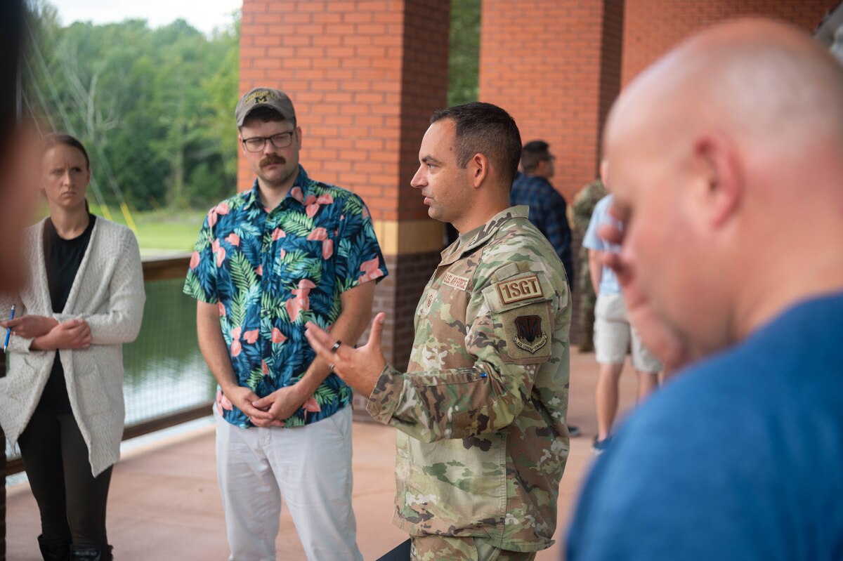 Shaping selfless leaders: Shaw AFB hosts first sergeant symposium ...