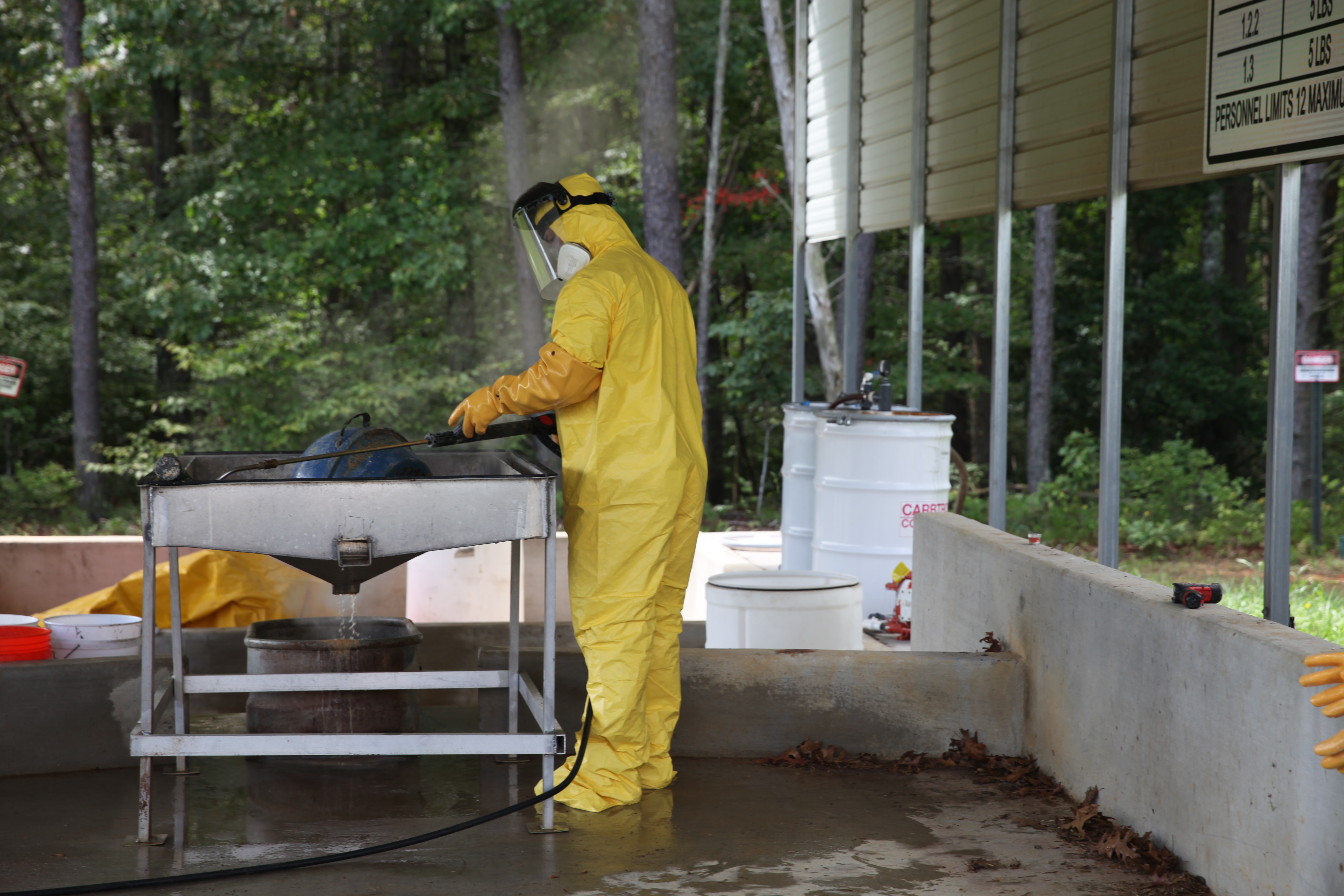 EXU-1 Conducts Joint Disassembly and Exploitation Training > Naval Sea ...