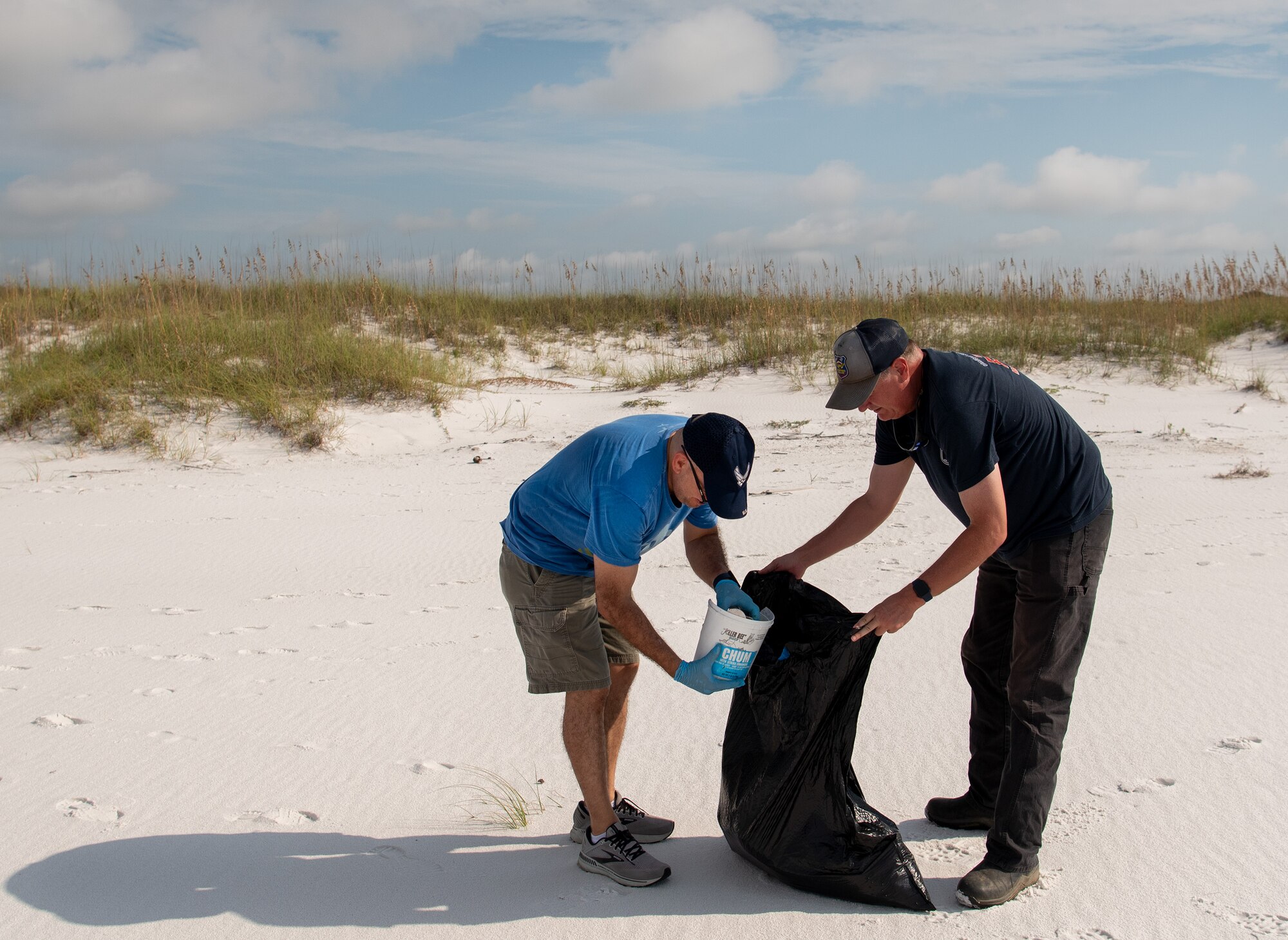 Shoreline garbage clean-up hauls in over a ton > Eglin Air Force Base ...