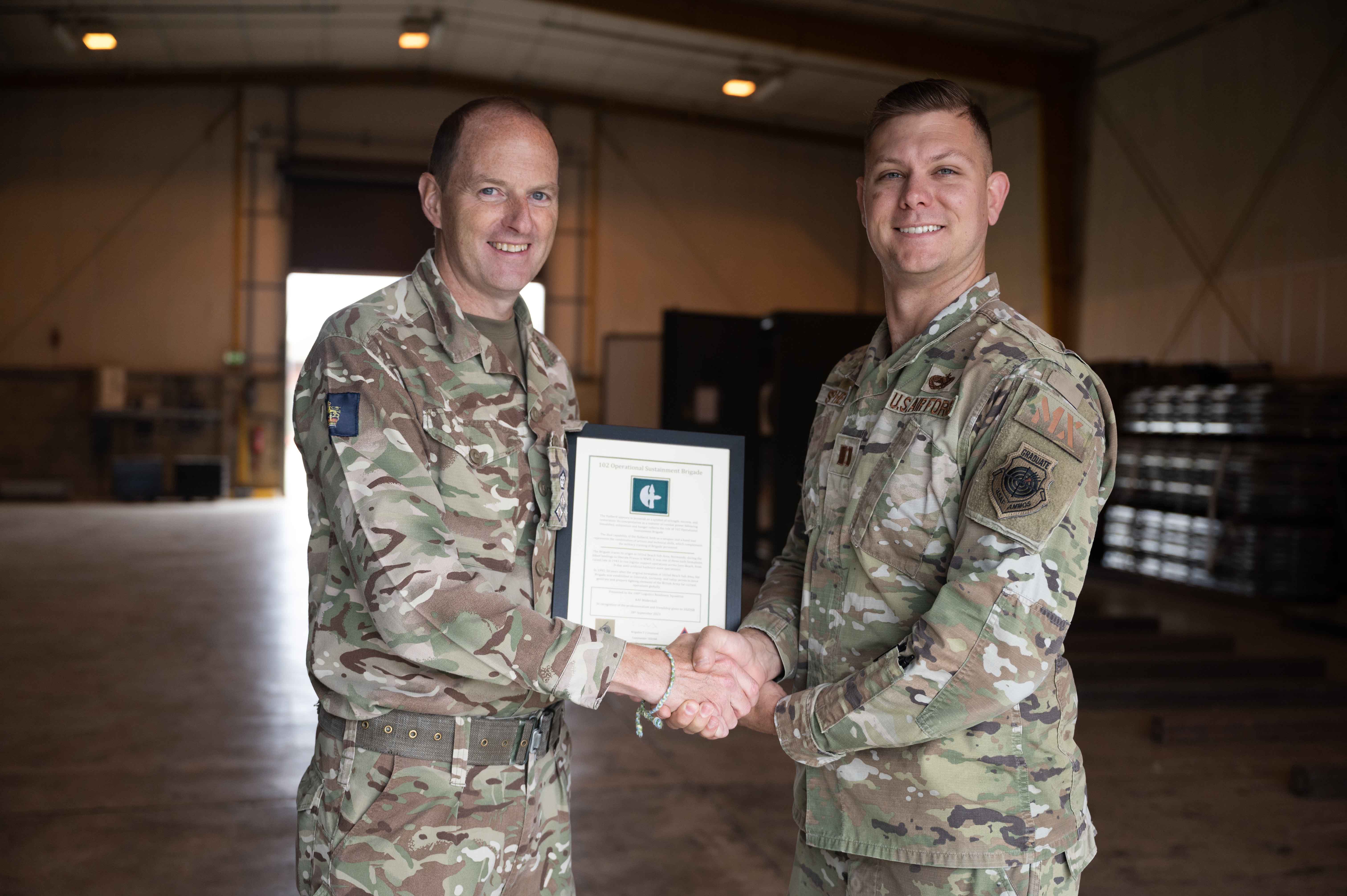 British Army Brigadier Timothy Crossland visits RAF Mildenhall > Royal ...