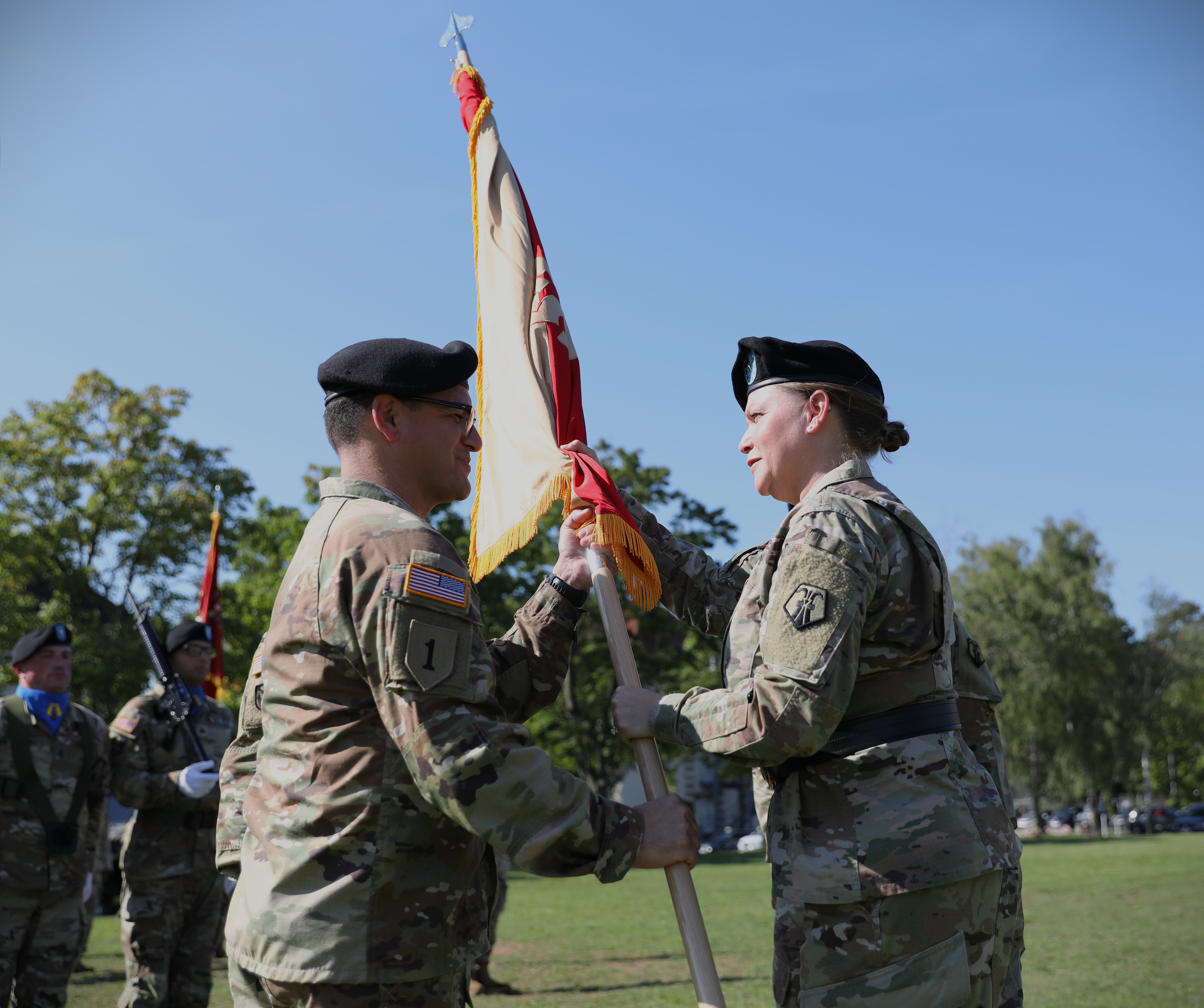 Meyers shoulders command of 510th Regional Support Group > U.S. Army ...