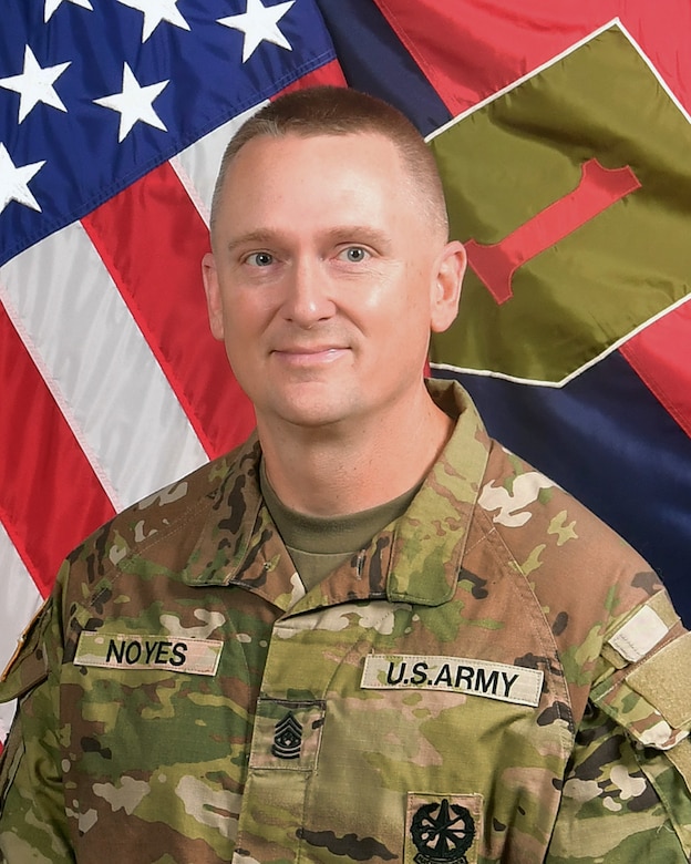 CSM Derek Noyes > 1st Infantry Division > Leadership Display