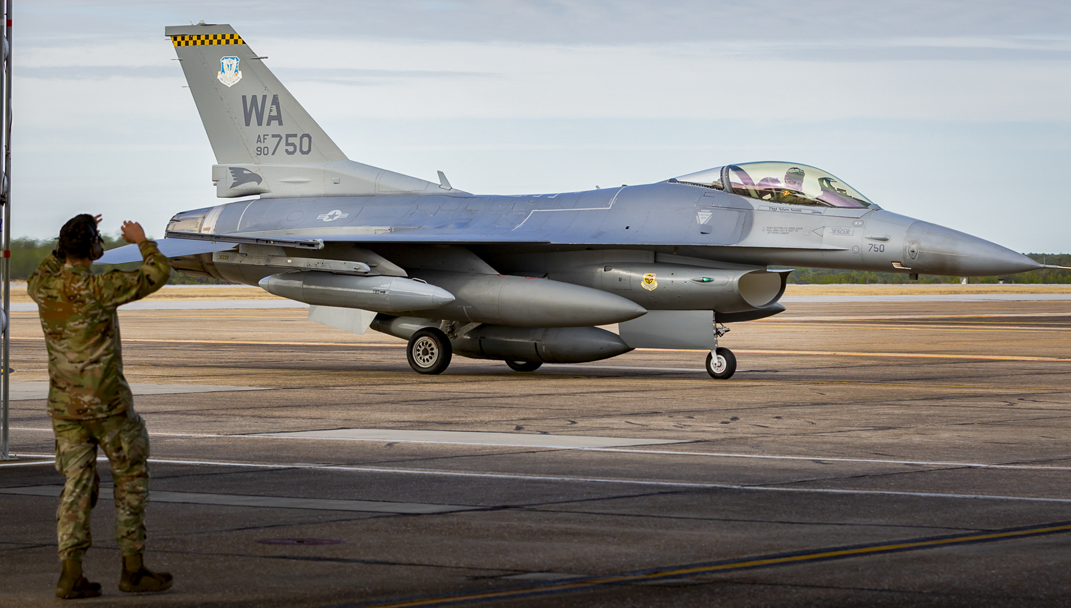 F-16s arrive to be modified for autonomous testing > Eglin Air Force ...