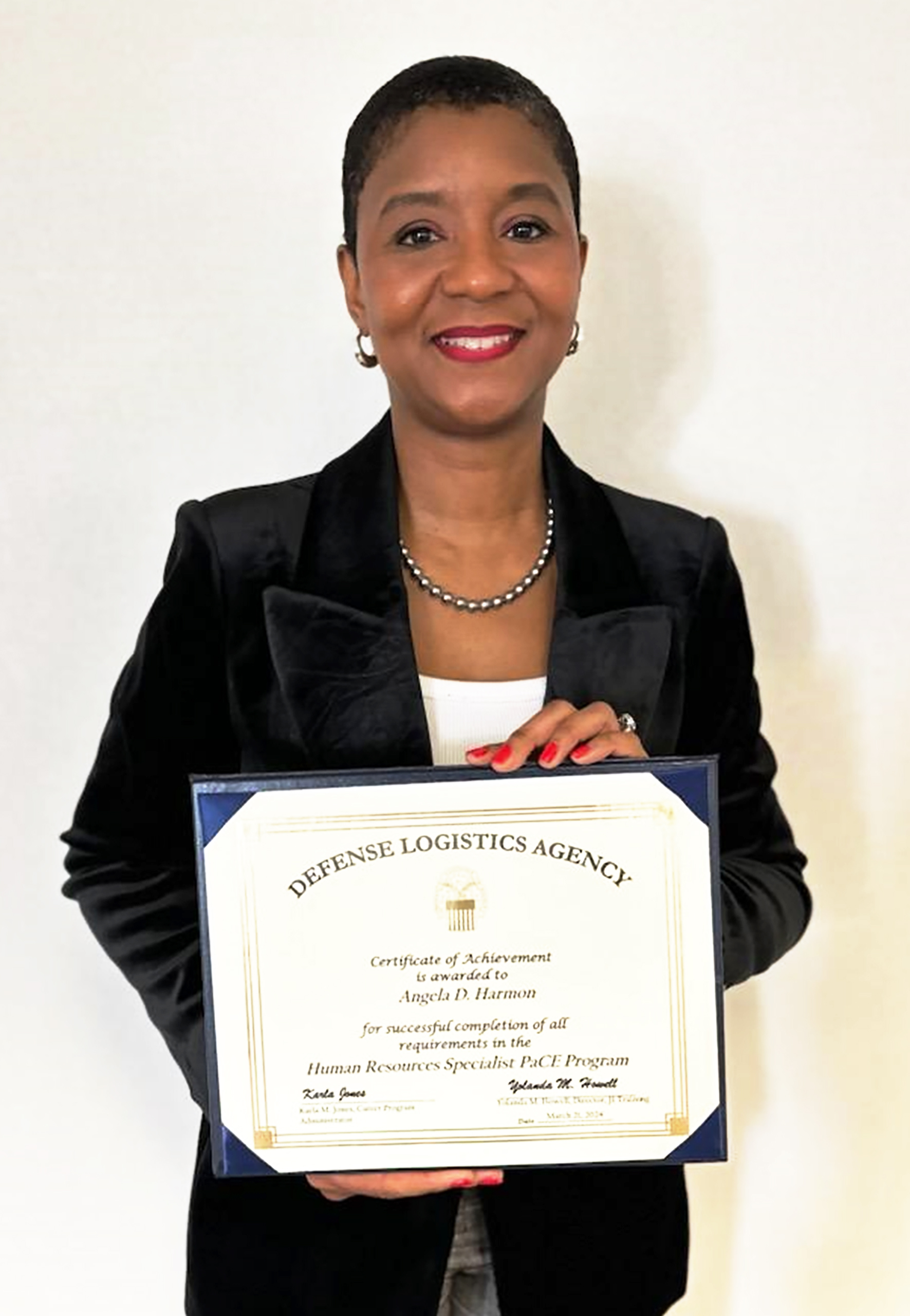 Next generation of DLA HR professionals recognized at PaCE graduation ...