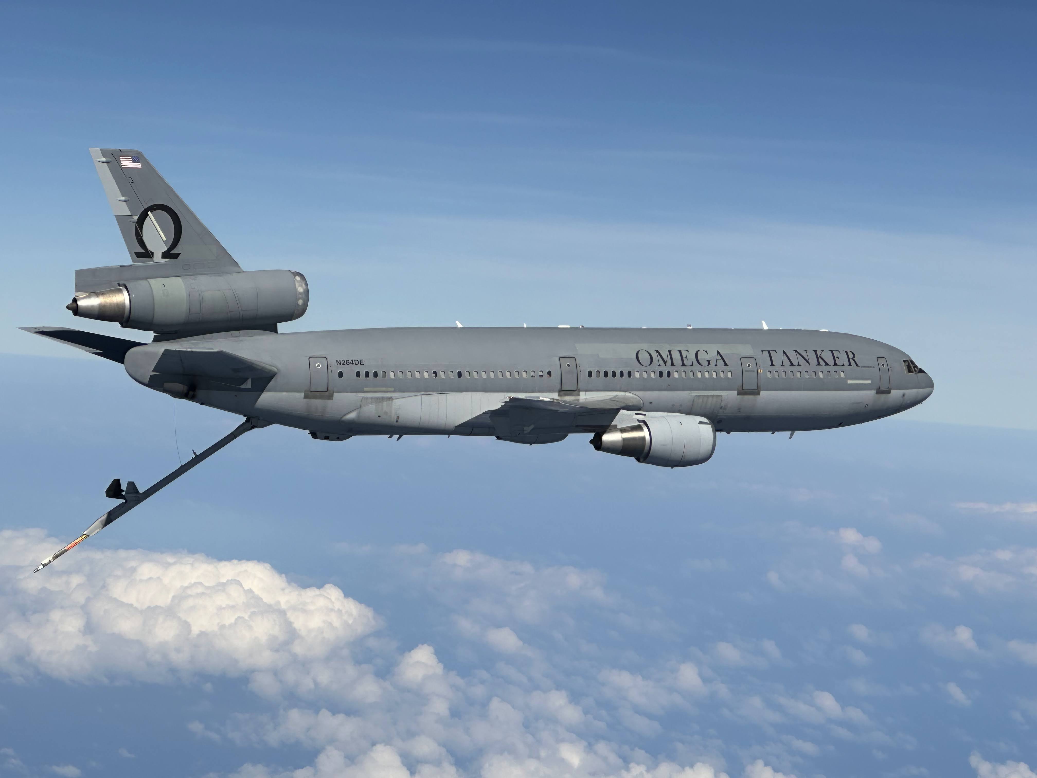 Commercial aerial refueler completes first B-52, MC-130J refueling over ...