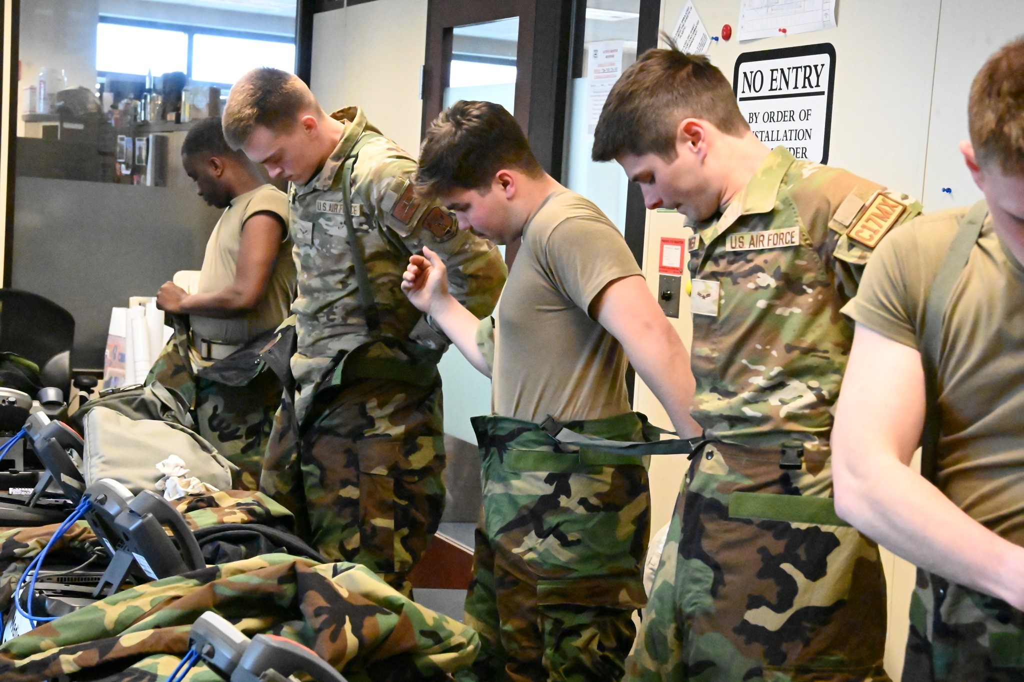 164th Airlift Wing > News > Photos - Page 2