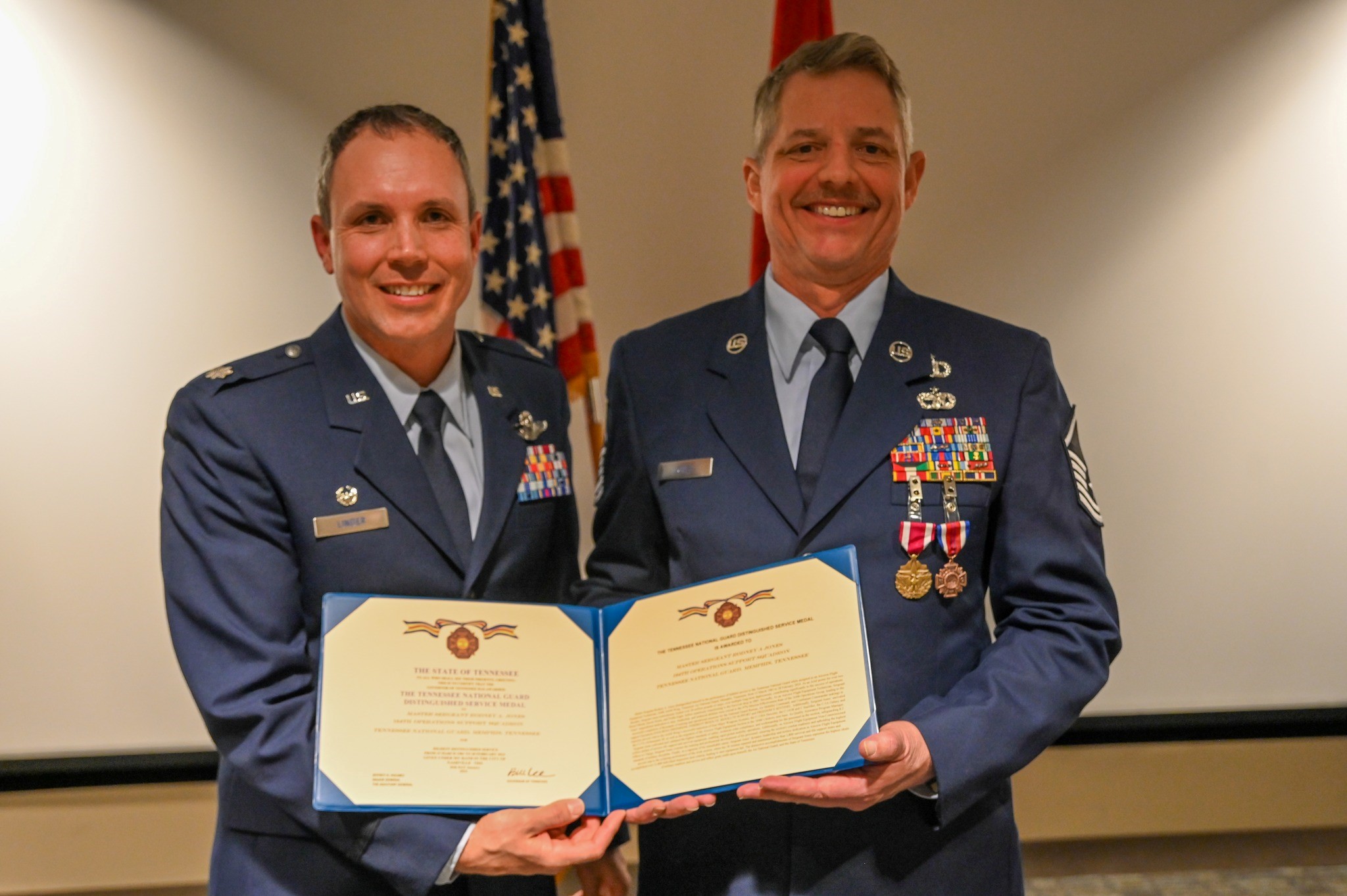 164th Airlift Wing > News > Photos