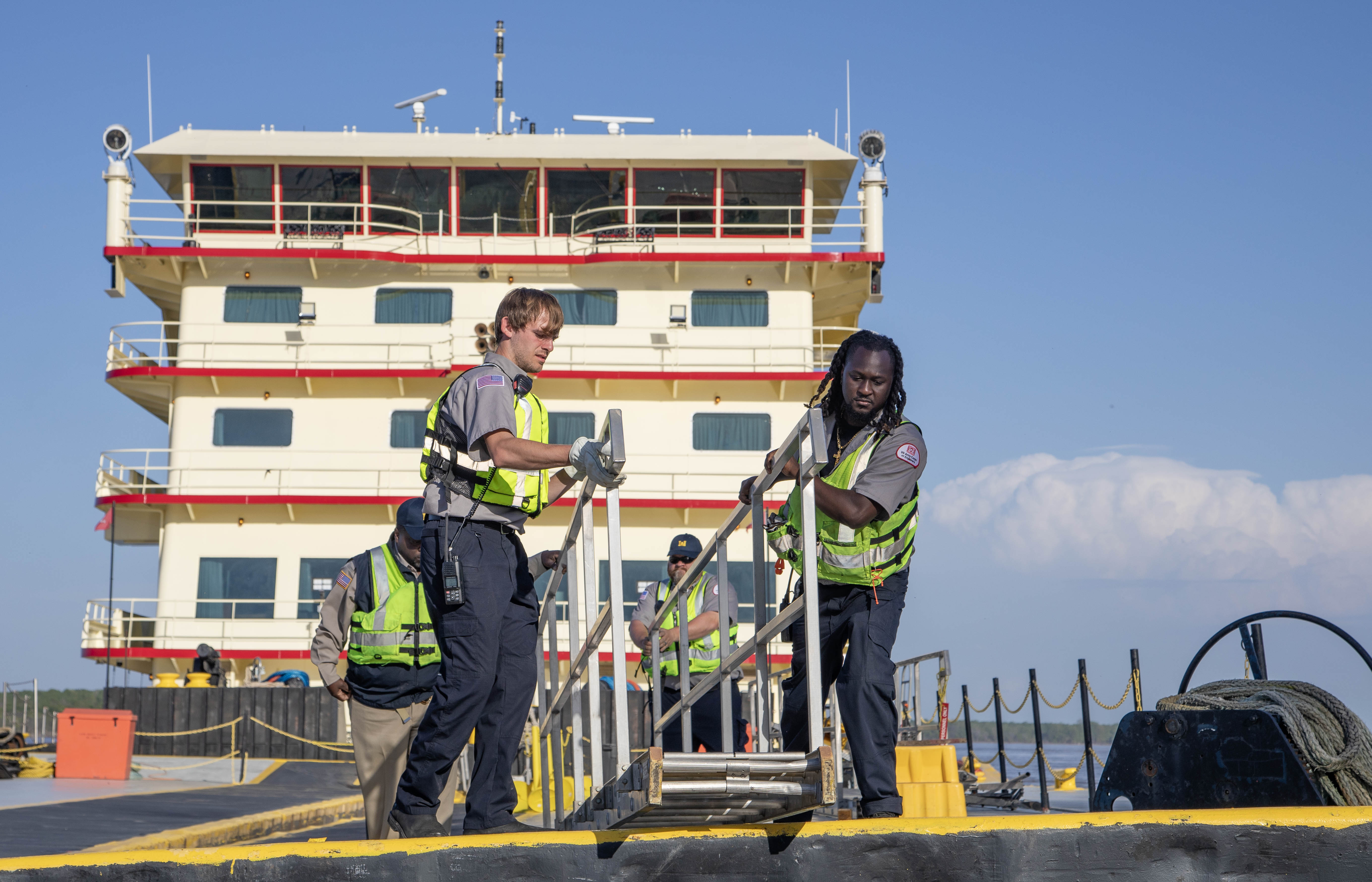 Memphis District positions for annual High Water Inspection Trip, hosts ...