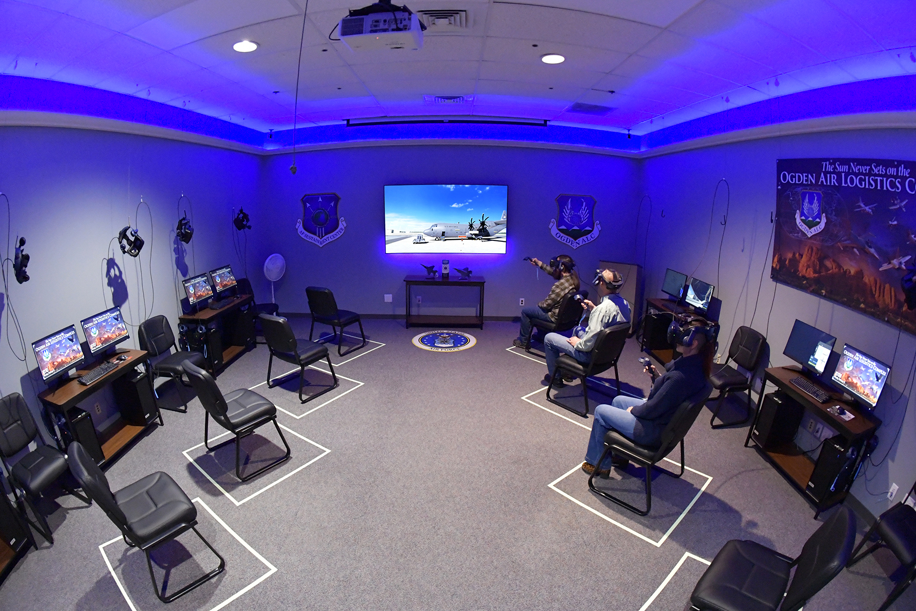 Ogden ALC uses virtual reality to enhance aircraft maintenance training ...