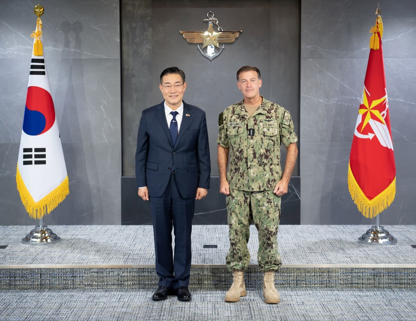 USINDOPACOM Commander Travels to the Republic of Korea > U.S. Indo ...