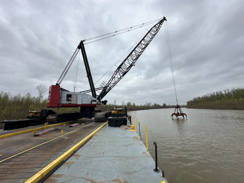 USACE Vicksburg District (MVK) Utilizes “Big Juicy” to Improve ...