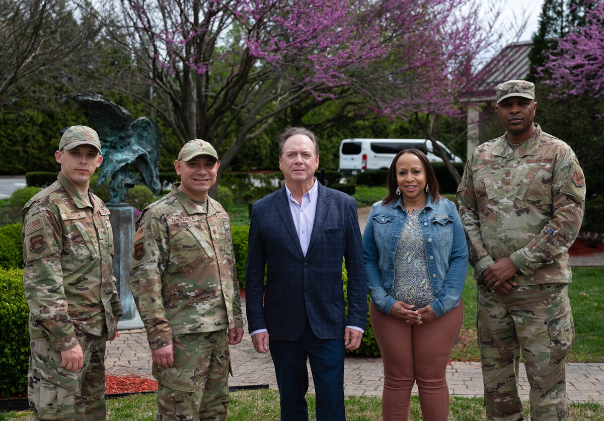 Dr. Alan Wolfelt lends expertise on grief and mourning > Air Force ...