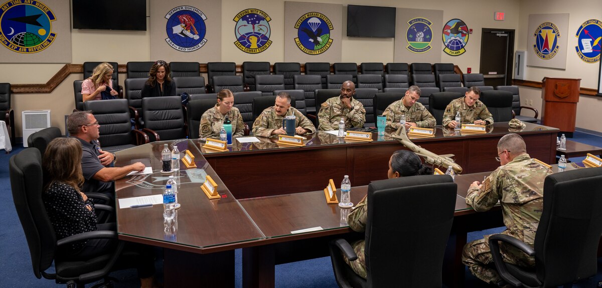 Pacific Air Forces’ command team spouses engage with Andersen AFB ...