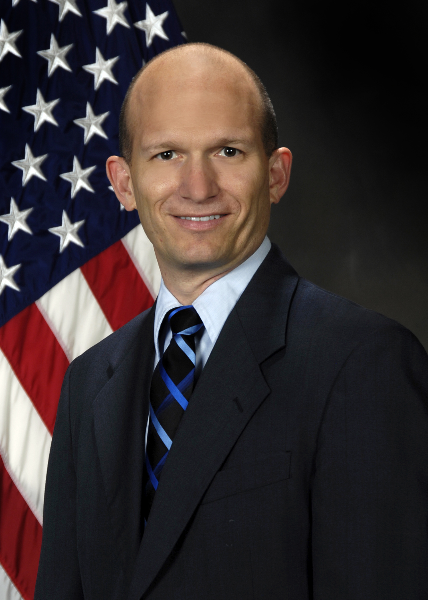 AFIT Welcomes New Dean for Research > Air University (AU) > Air ...