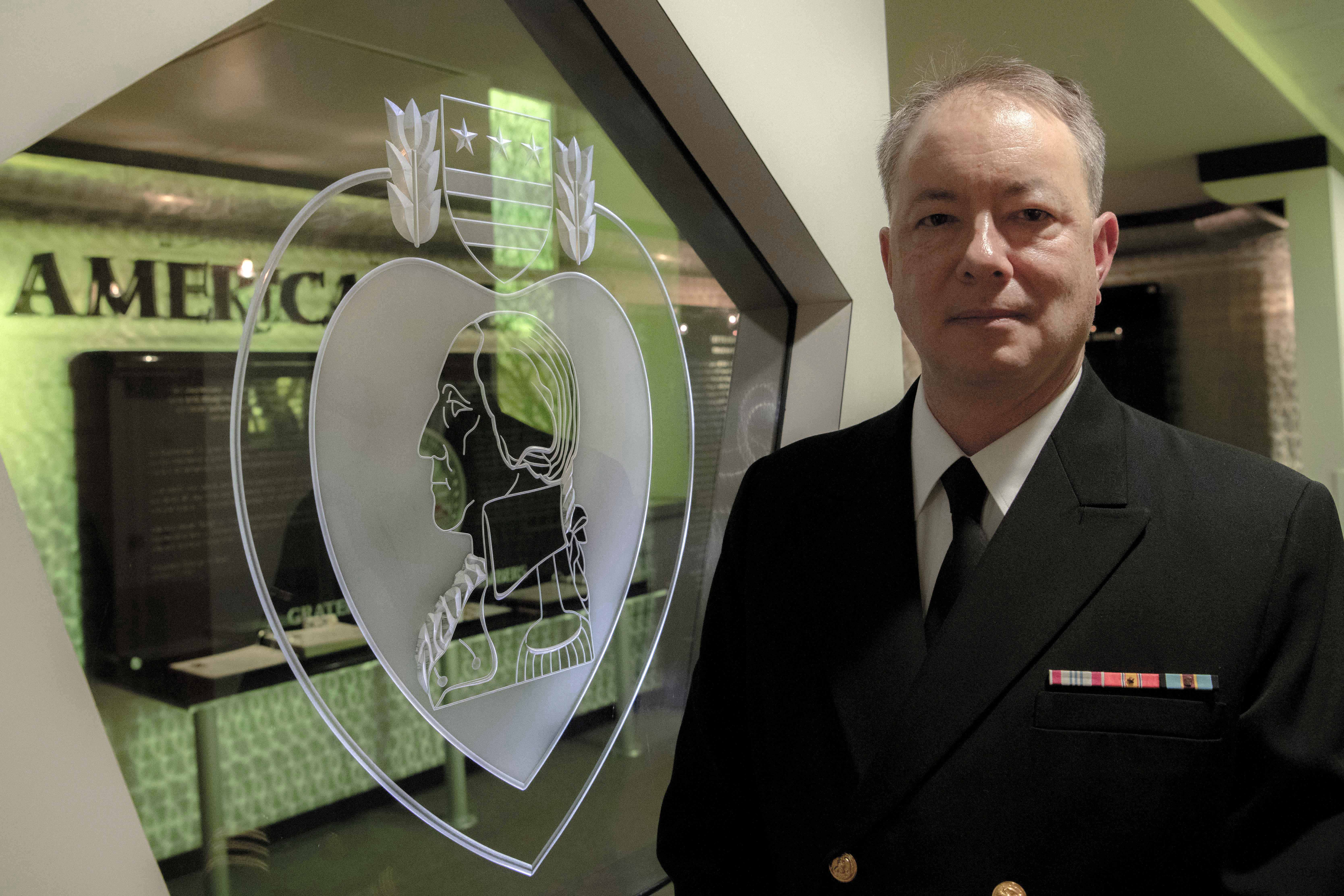 First Responder: Trauma Surgeon Joins the Navy Reserve > > Article View ...