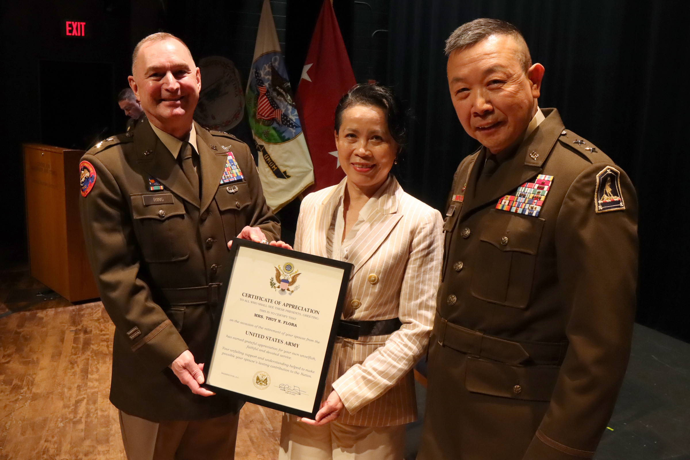 Flora retires after more than 36 years of service > Virginia National Guard > News