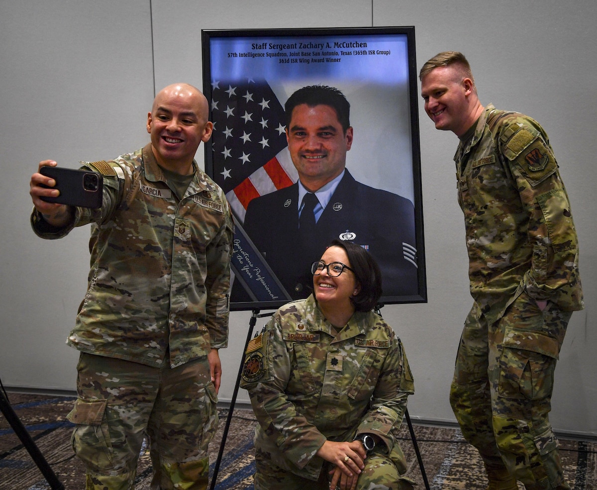 363d ISRW hosts Spring 2024 Wing Leadership Summit > Sixteenth Air ...