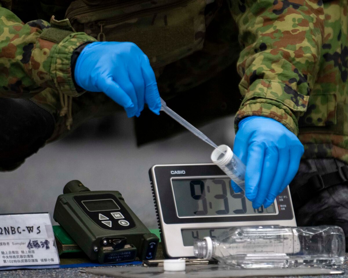 374th CES, JGSDF collaborate for emergency management training > Yokota ...
