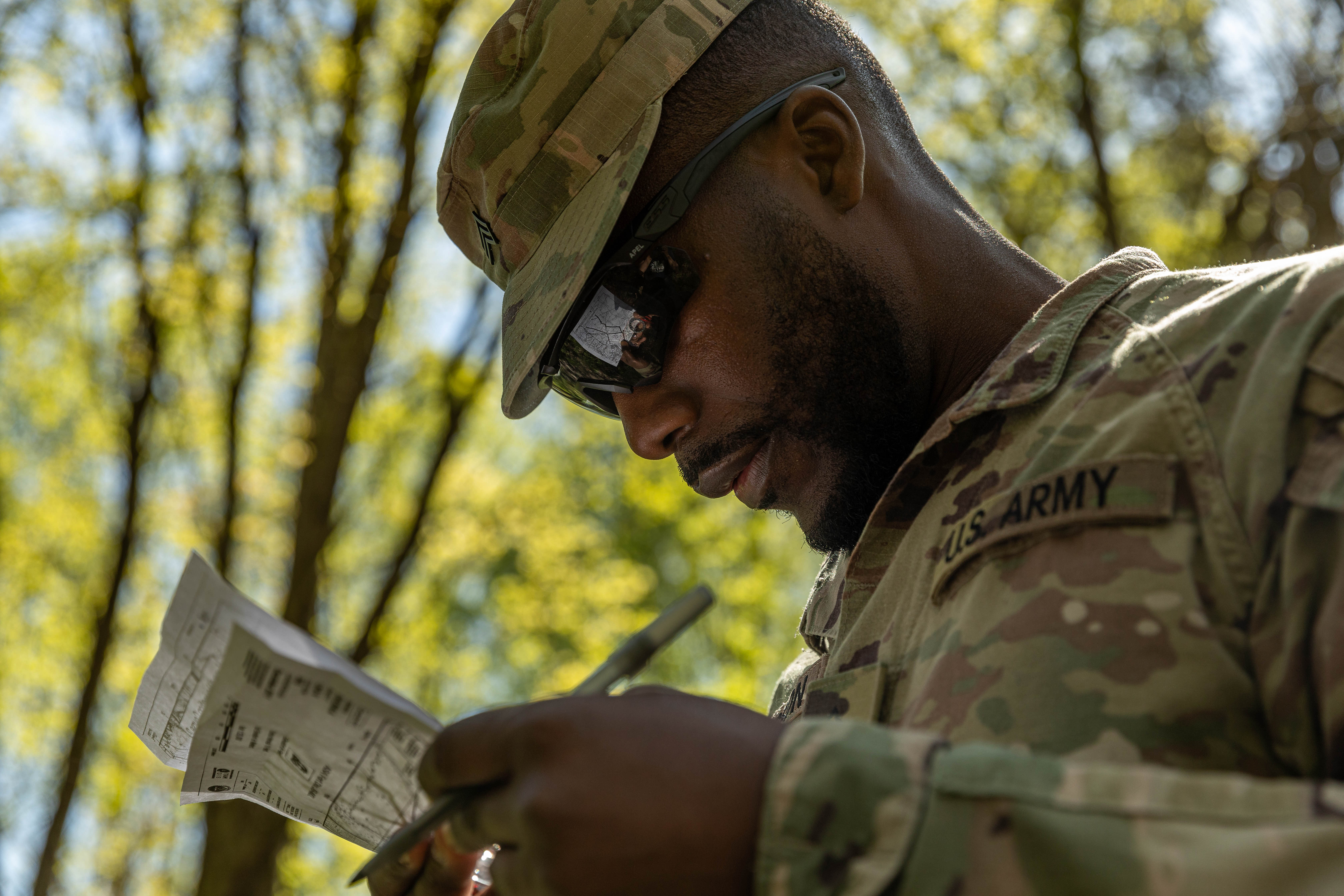 Army Reserve Soldiers compete for chance at CIOR competition