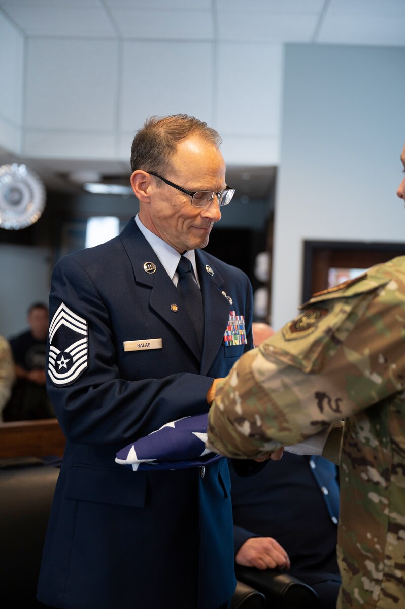 Chief Balas Retires, Inspires Four Generations of Airmen > 157th Air ...