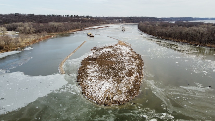 Mississippi River Project Balances Aquatic Ecosystems and Navigation ...