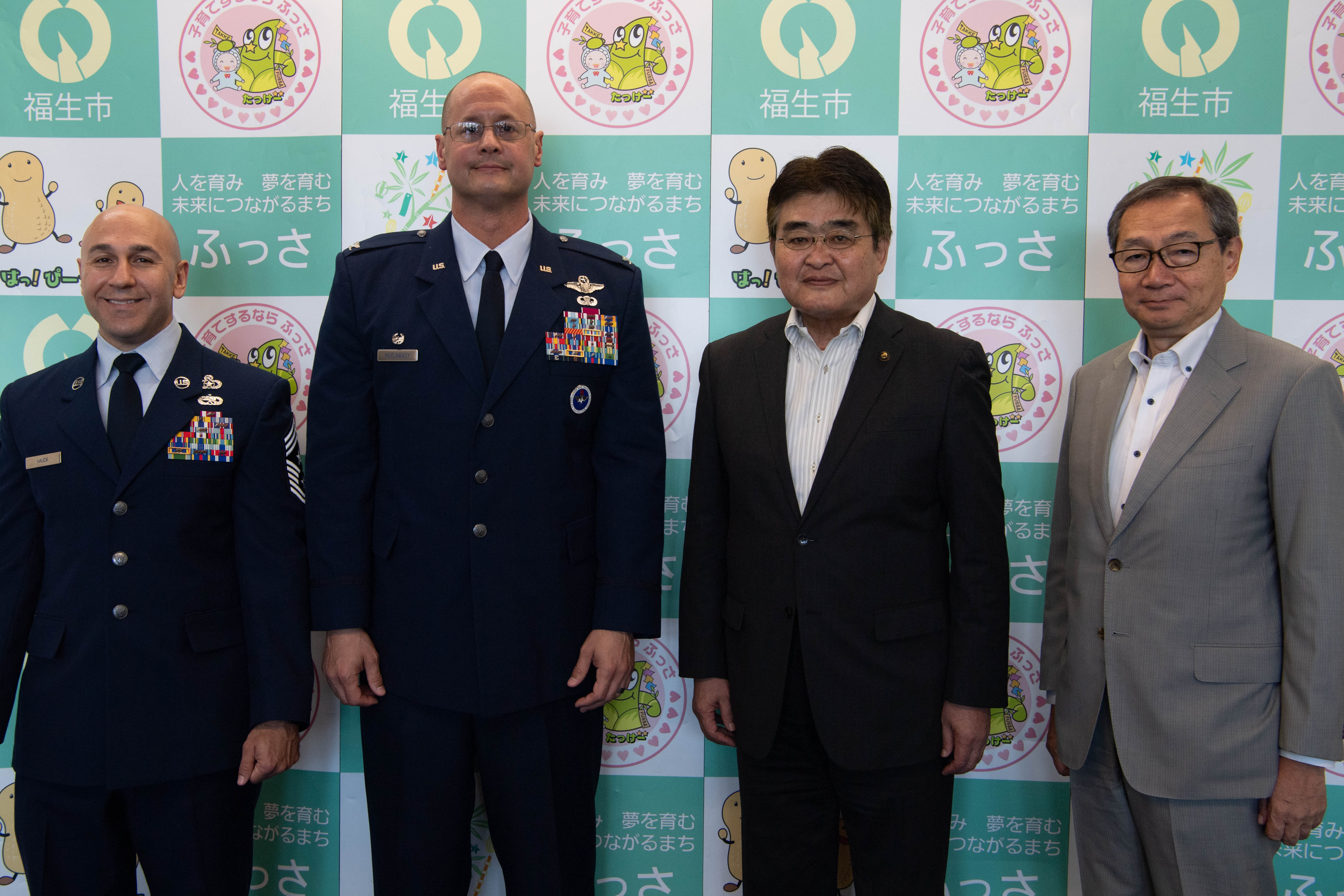 374 AW leadership visits community civic leaders > Yokota Air Base ...