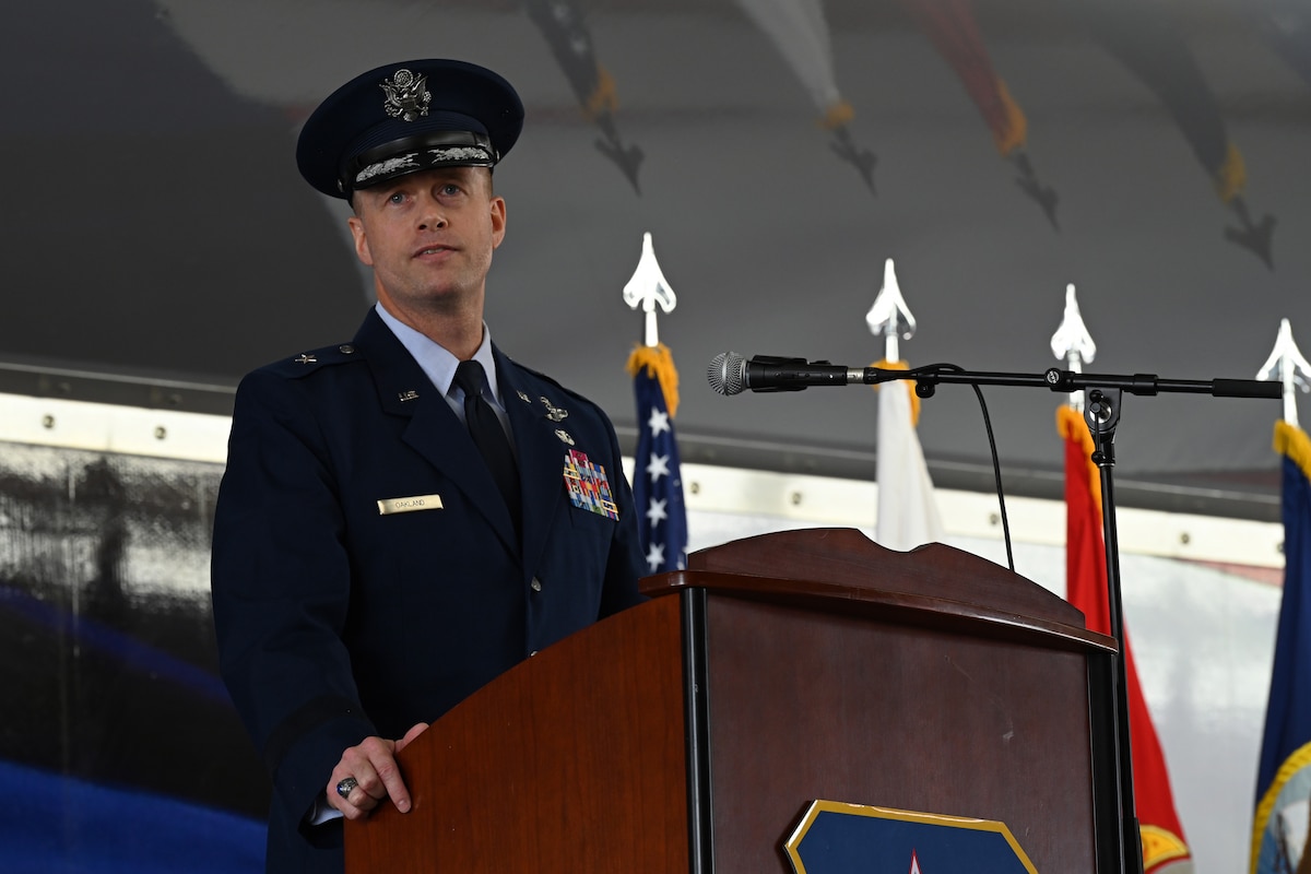 Joint Base San Antonio, 502d Air Base Wing welcomes new commander > Air ...