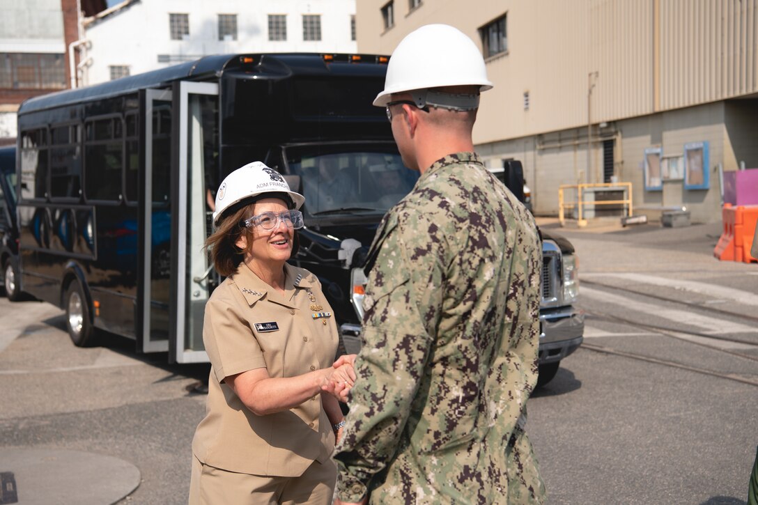 CNO Visits HII-NNS for Quality of Service Updates