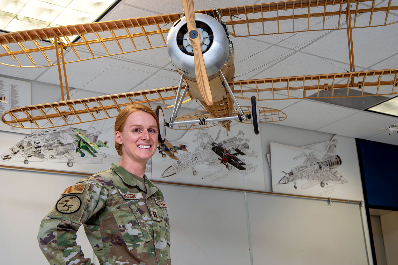 Class of ’18 grad returns to Academy as aeronautics instructor > U.S ...