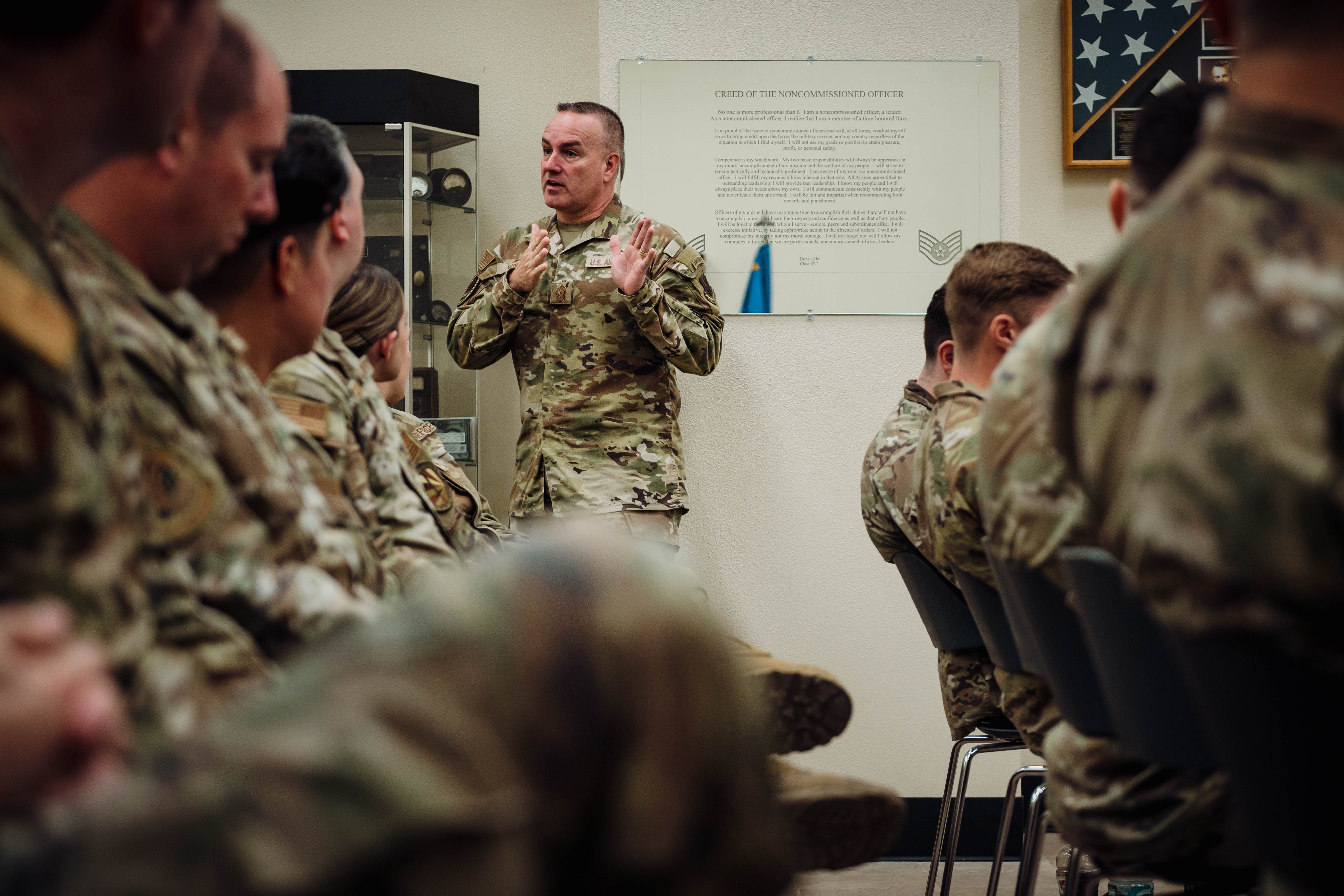 Luke AFB welcomes ACC Command Chief > Luke Air Force Base > Article Display