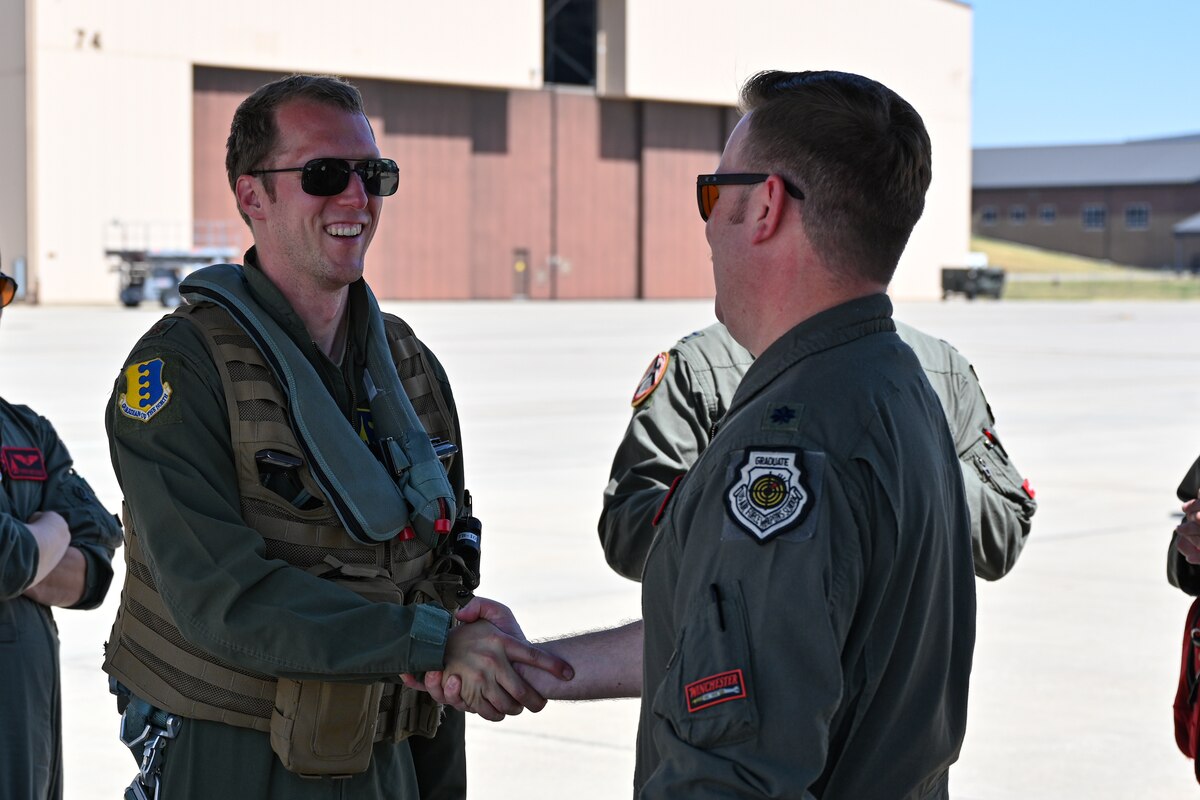 34th Bomb Squadron demonstrates deterrence capabilities during CONUS-to ...