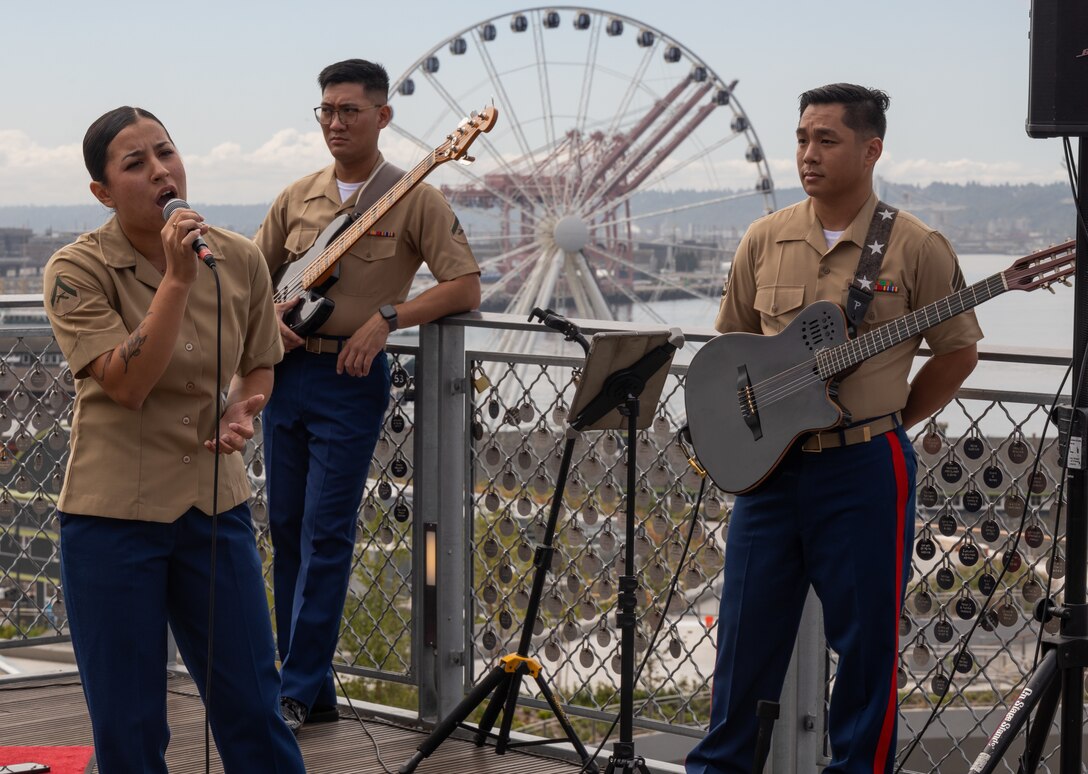 Seattle Fleet Week 24: Pike Place Market